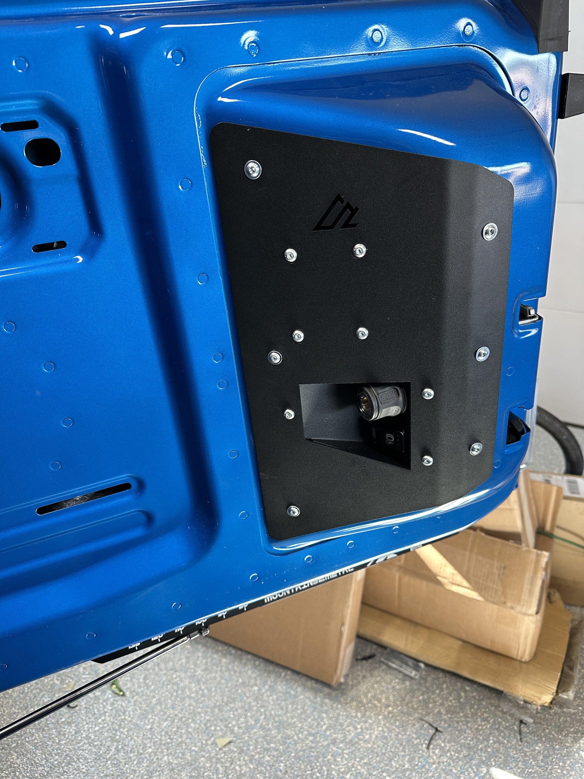 America Adventure Lab, tailgate air compressor installed | Bronco6G ...