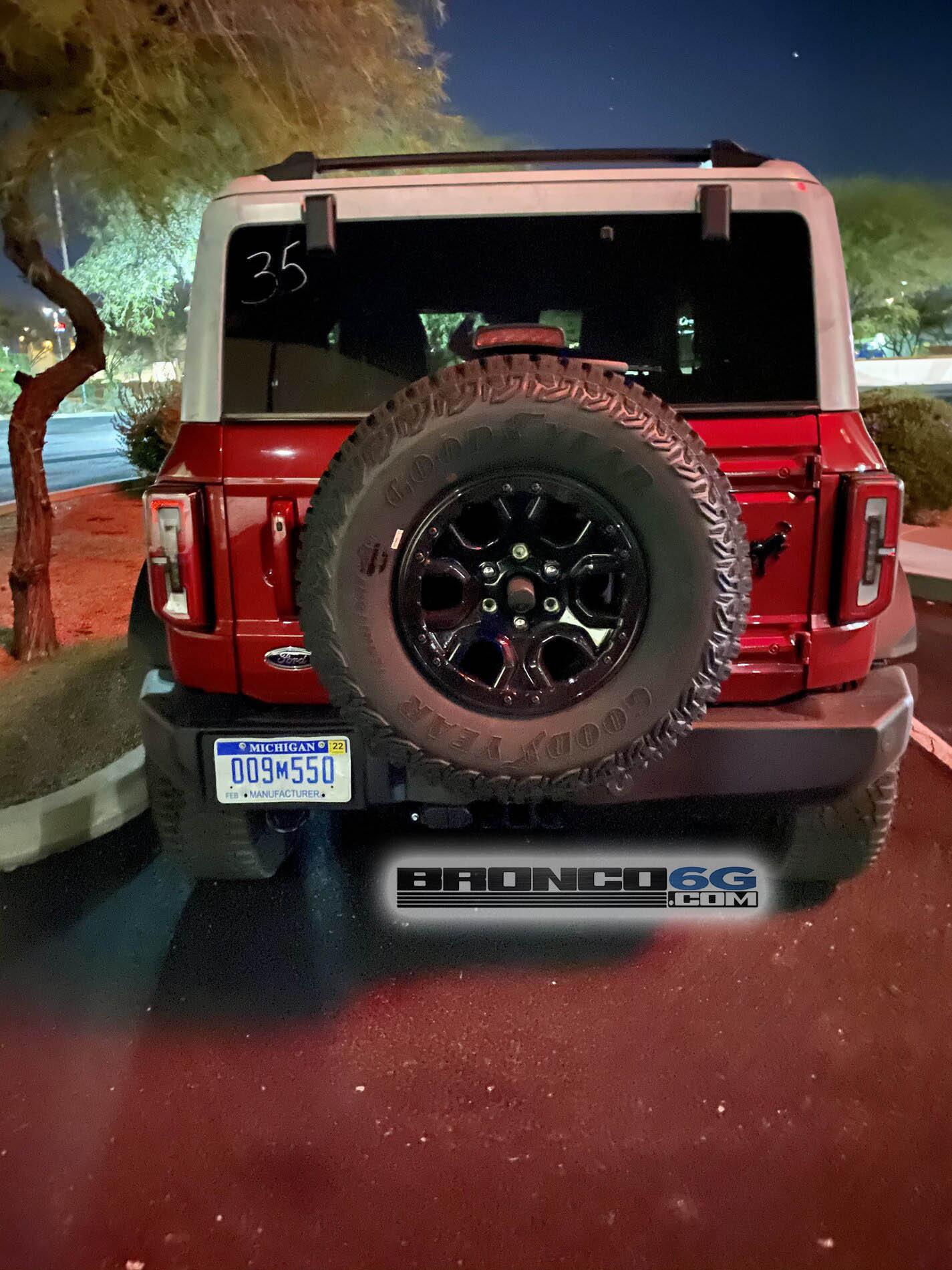 Bronco Wildtrak in Rapid Red at Arizona Hotel (Daytime Pics Added ...