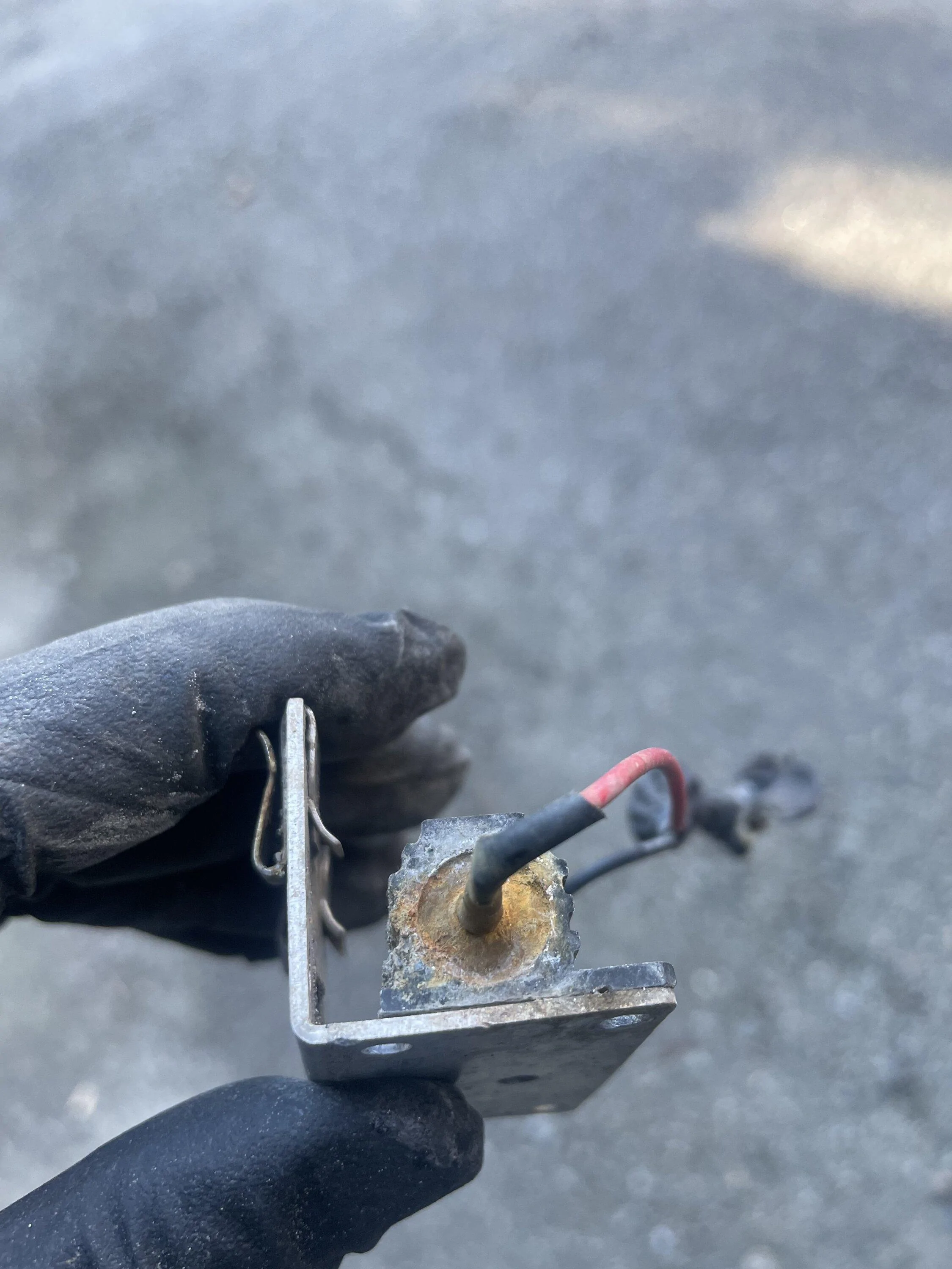 Seeking Electrical Advice - Corroded Resistors for Oracle Flush Tail ...