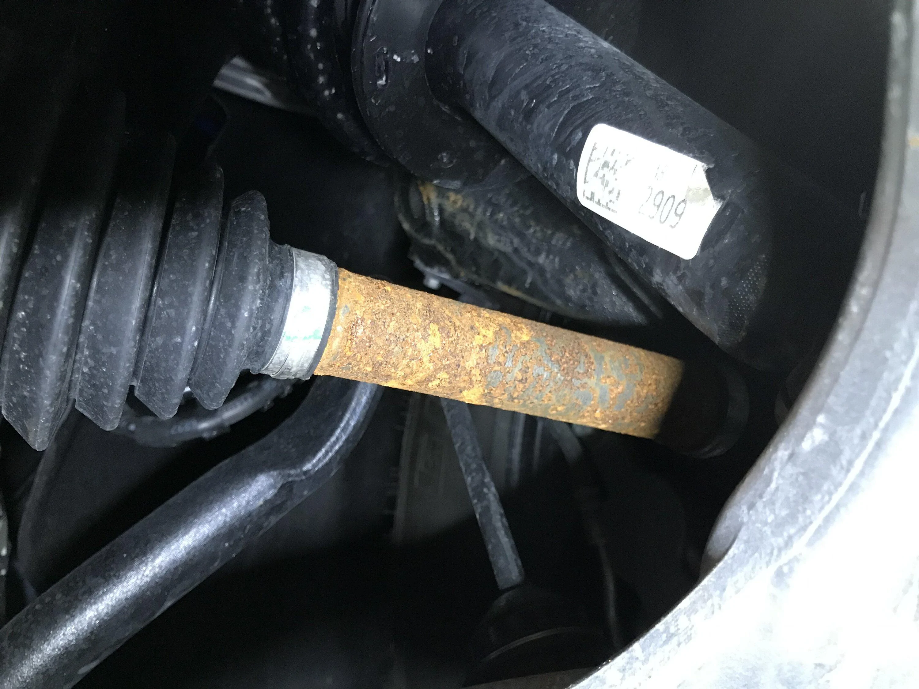@Ford Why is my days-old BD so rusty underneath? | Bronco6G - 2021 ...