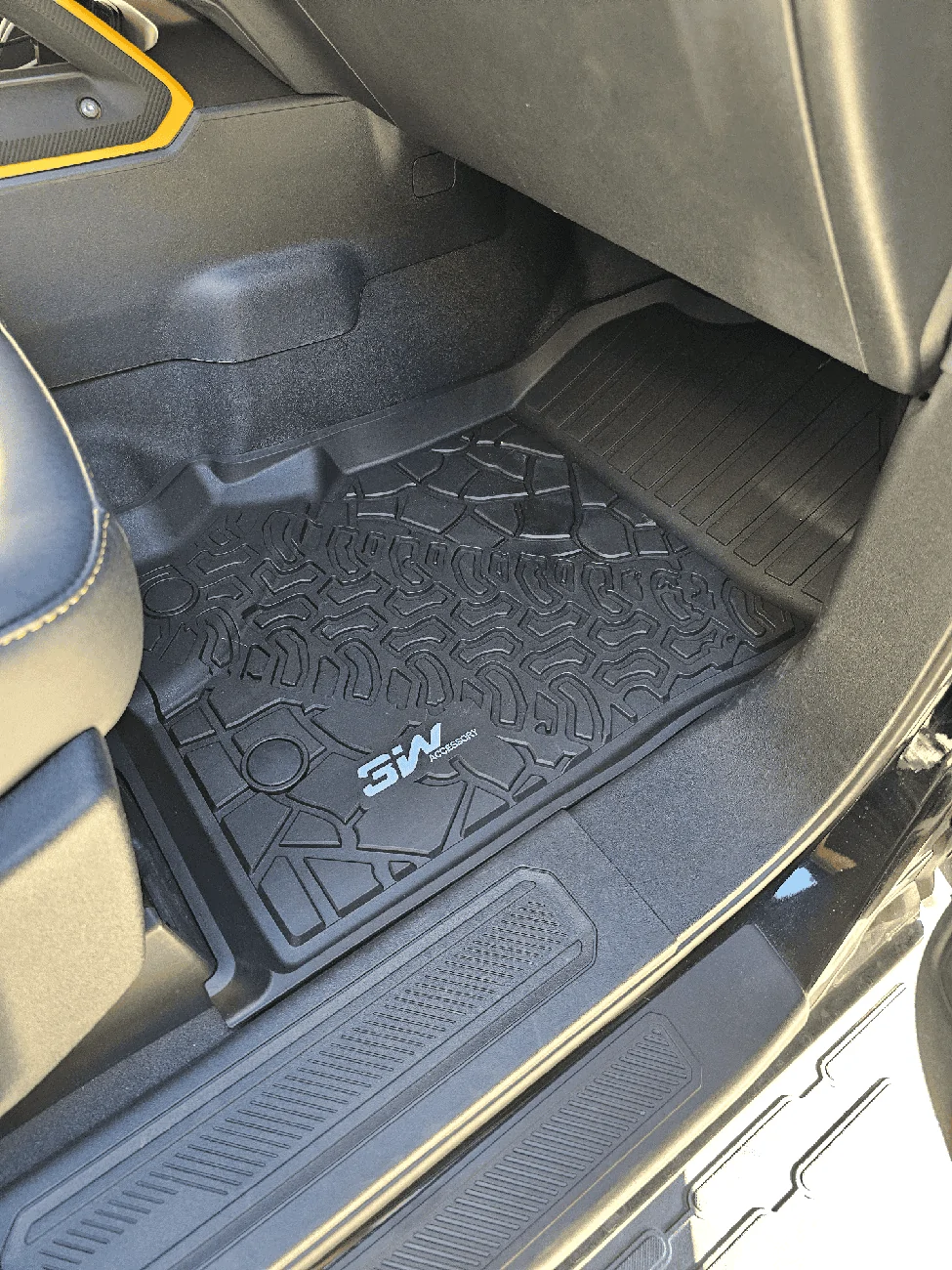 3W Floormat Review + Comparison vs Weathertech | Bronco6G - 2021+ Ford ...