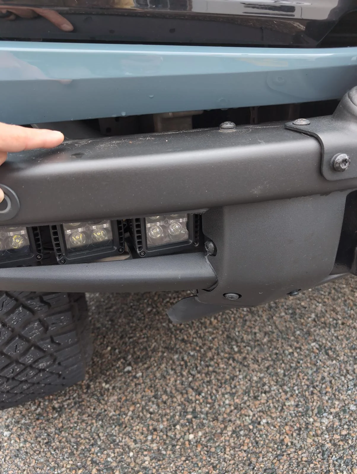 ARB Twin install with Exterior Air Chuck on fender flares | Bronco6G ...