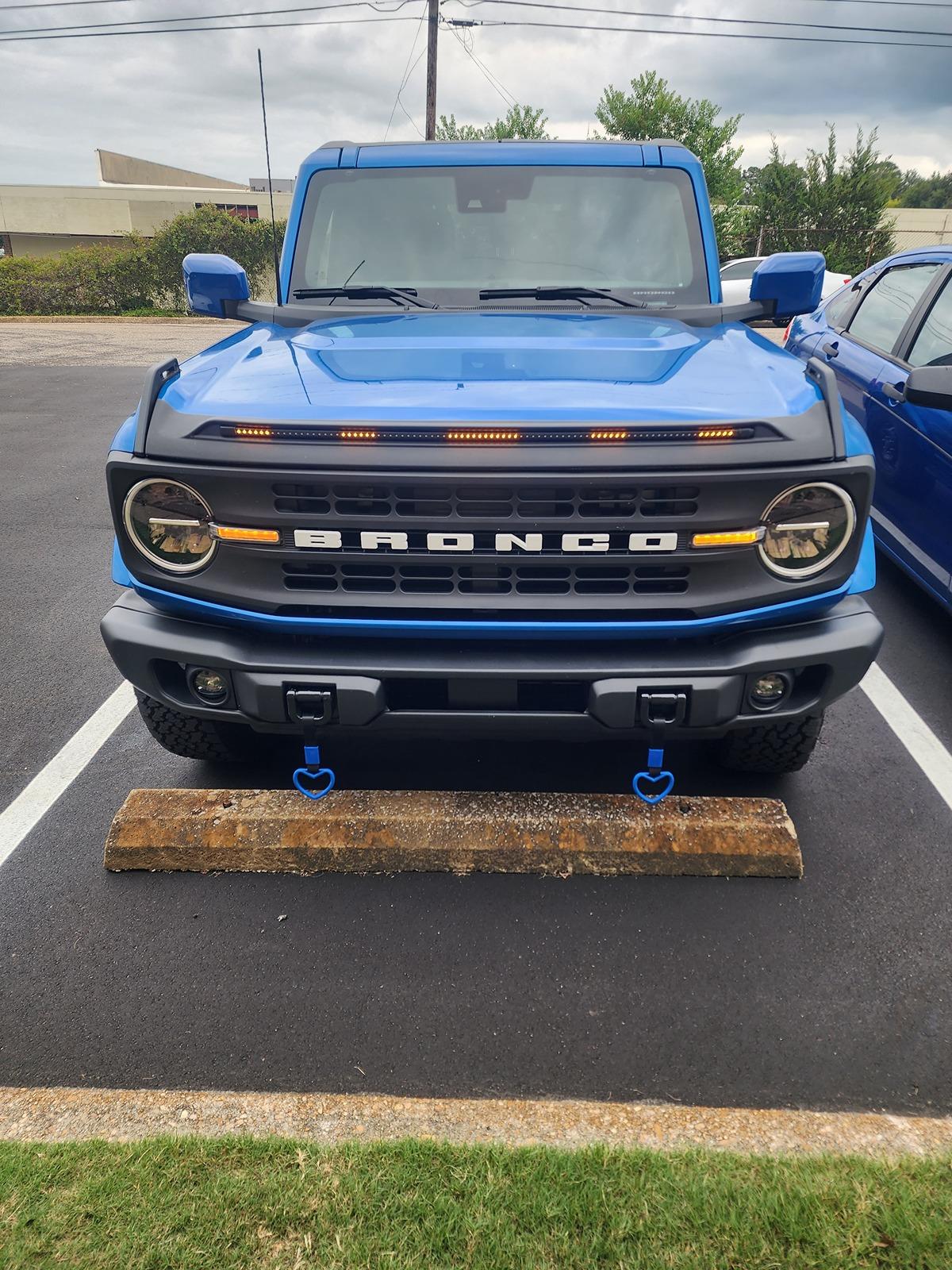 Lighted bug/hood deflector - IAG or AVS | Bronco6G - 2021+ Ford Bronco ...