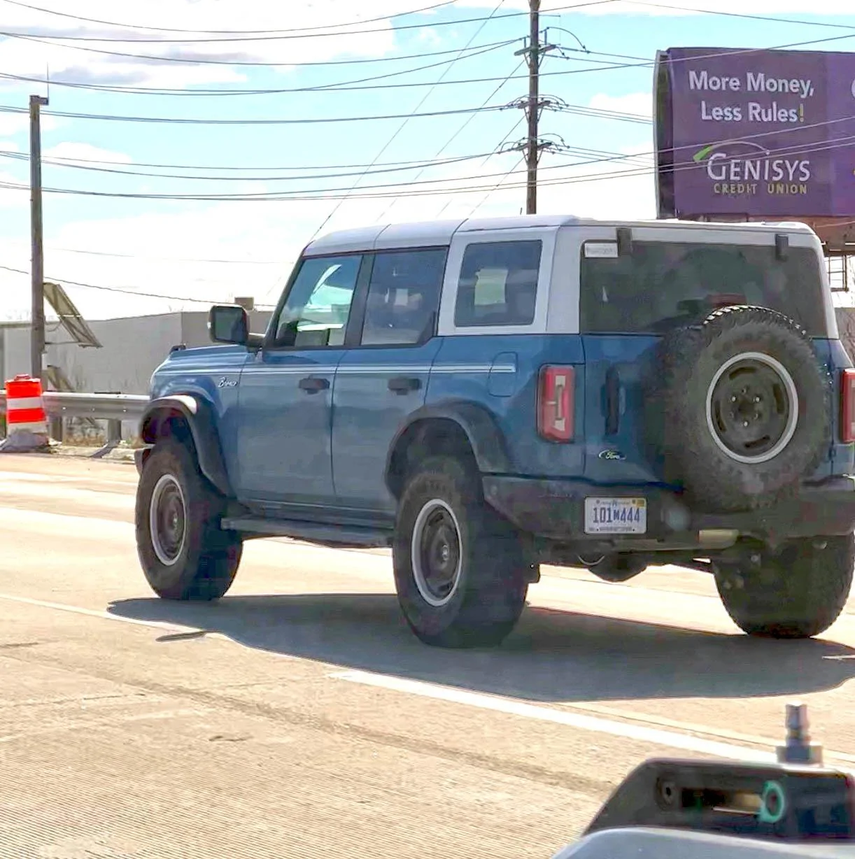 2025 Bronco Peak Blue color spotted?! | Bronco6G - 2021+ Ford Bronco ...