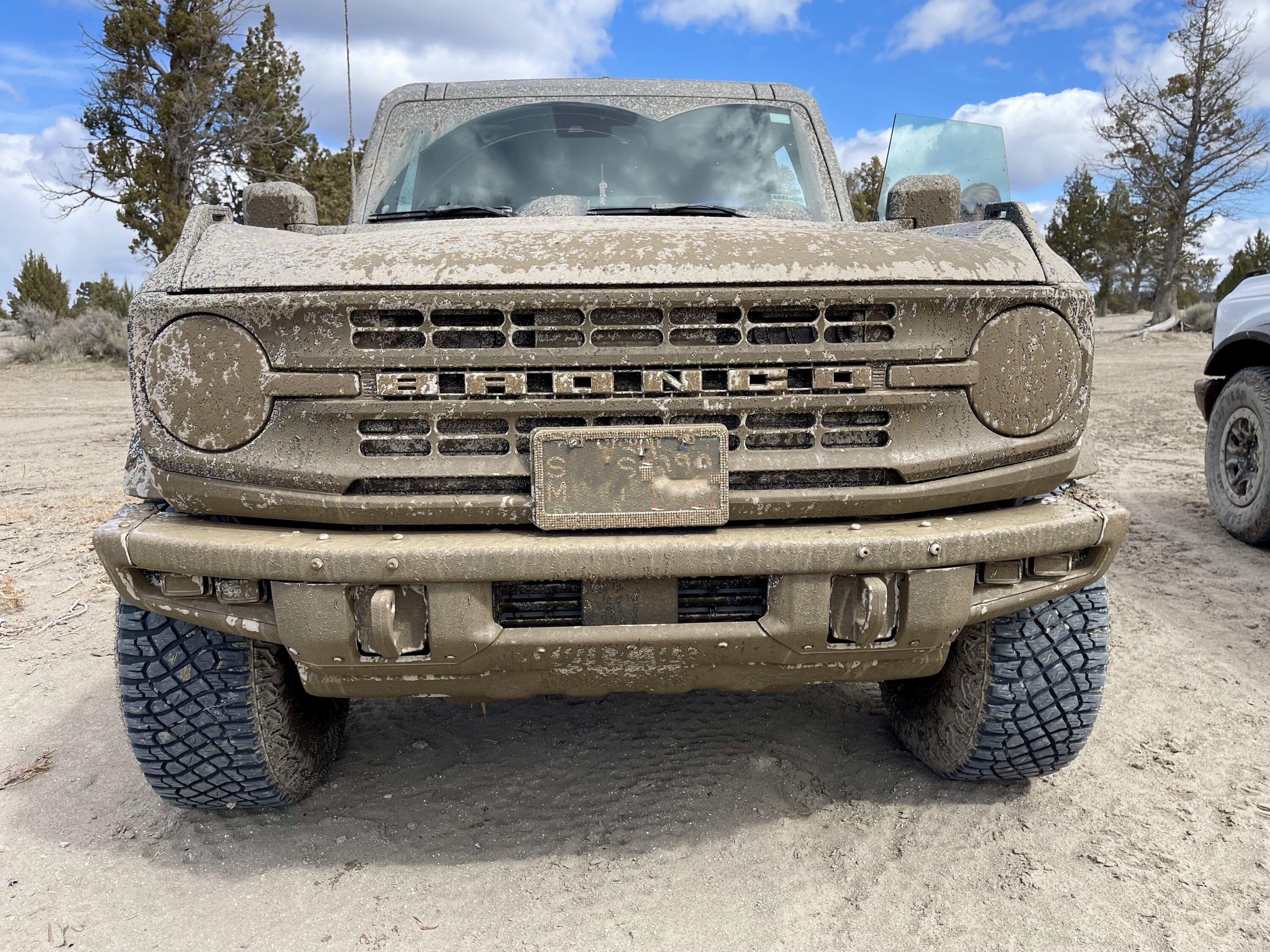 Told my daughter not to lose momentum going thru the mud | Bronco6G ...