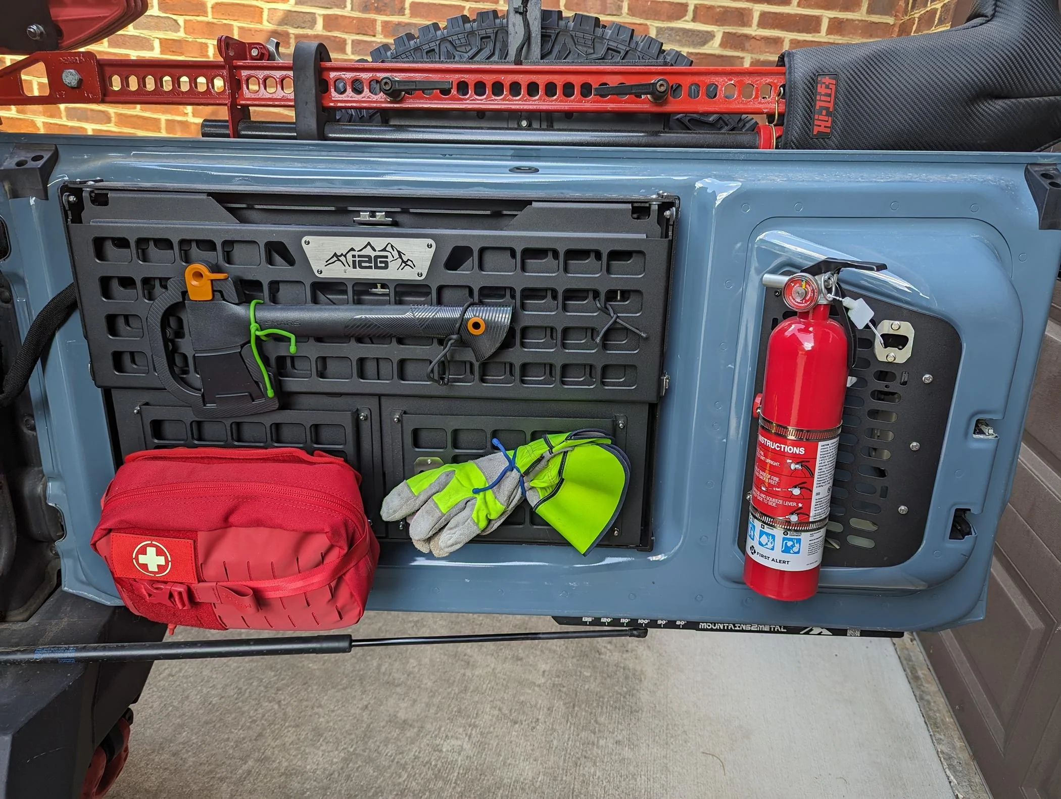 Best Rear Cargo Area Storage Solutions? | Bronco6G - 2021+ Ford Bronco ...