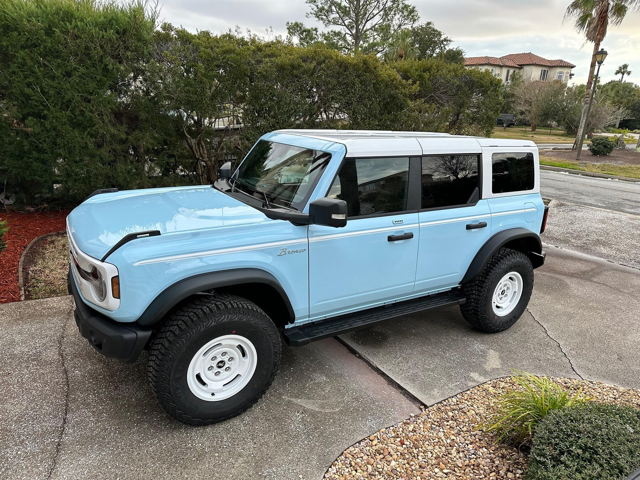6g and another Bronco. | Bronco6G - 2021+ Ford Bronco & Bronco Raptor ...