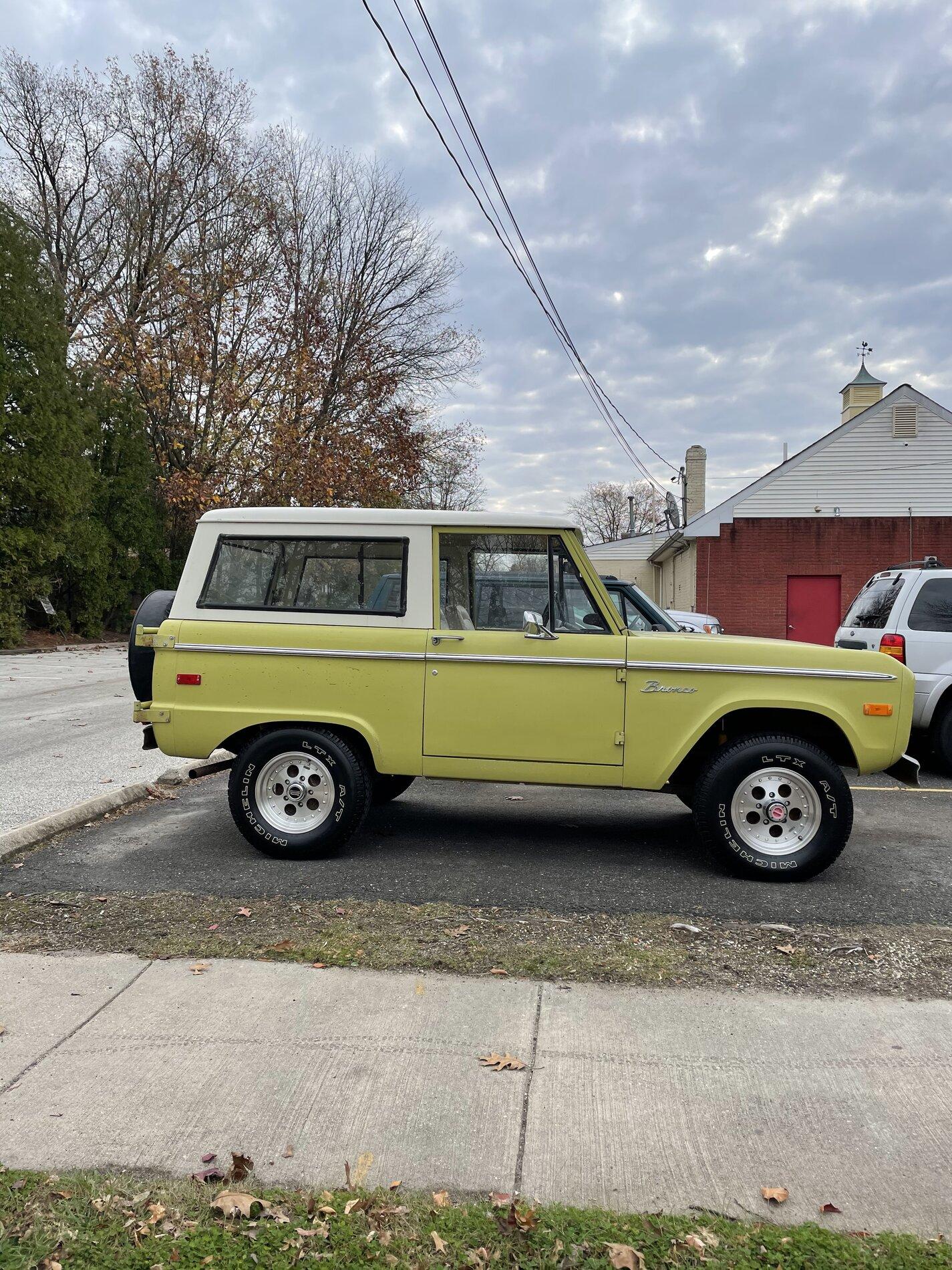 Saw a yellow with White Modular Top at local gas station this morning ...