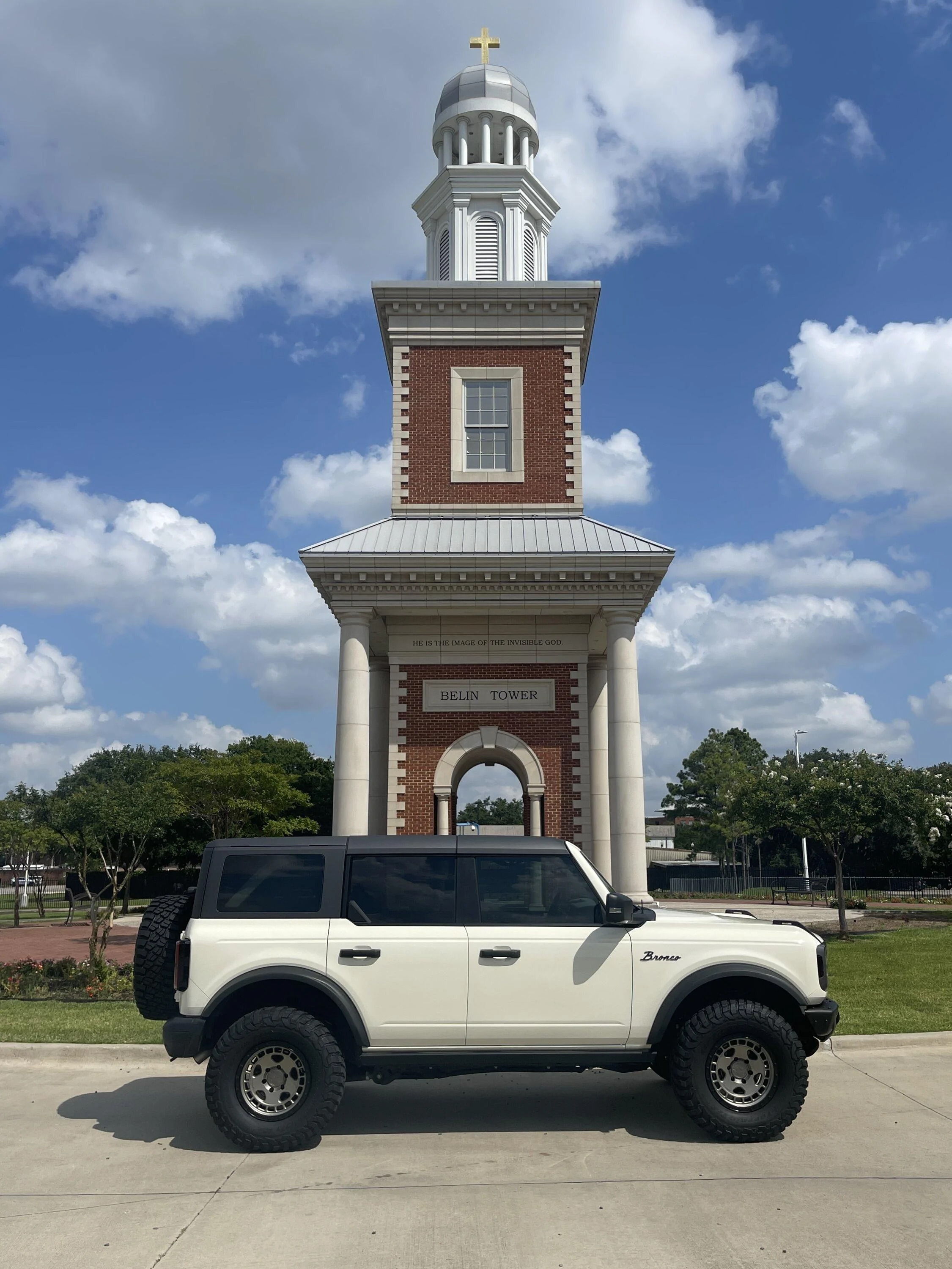 Wimbledon White Bronco wrap: the first and only. | Bronco6G - 2021 ...