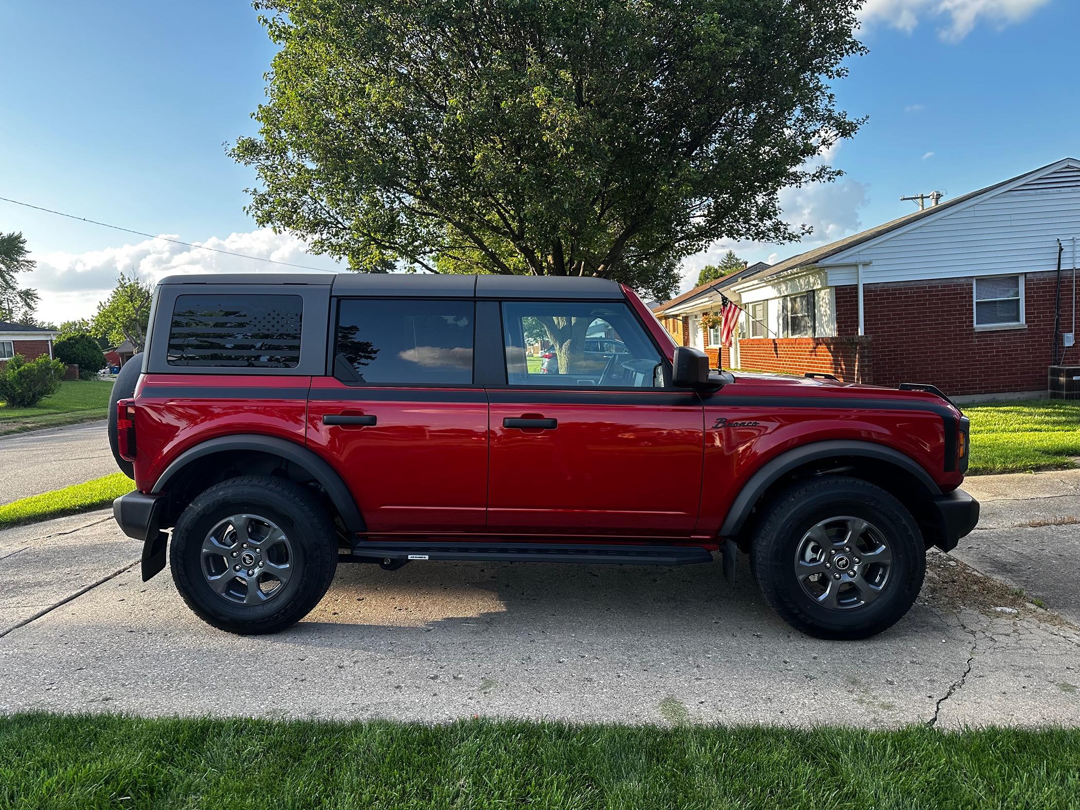 Throwback Edition: Two-Tone Paint & Stripes, Powder Coated Wheels ...
