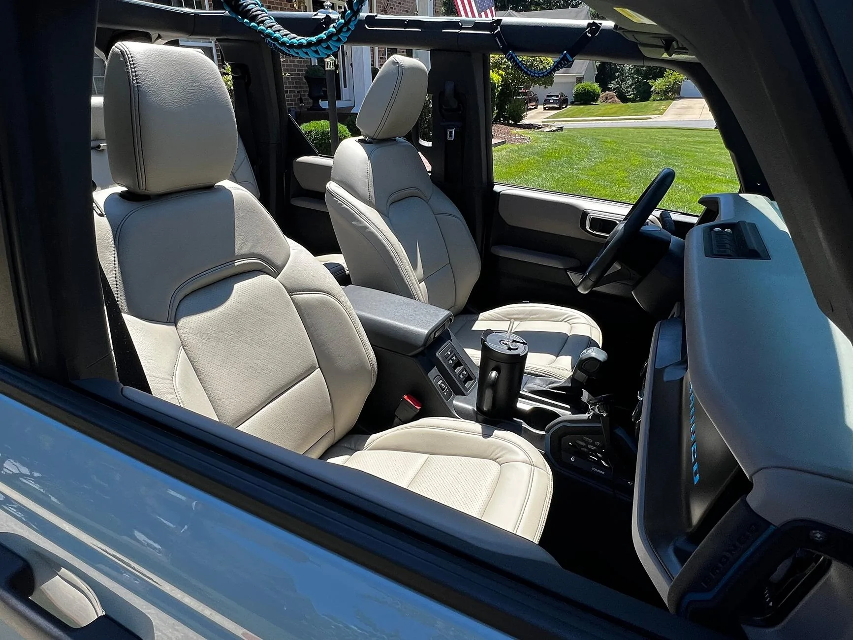 Katzkin Leather Seats (sand + black stitching) installed | Bronco6G ...
