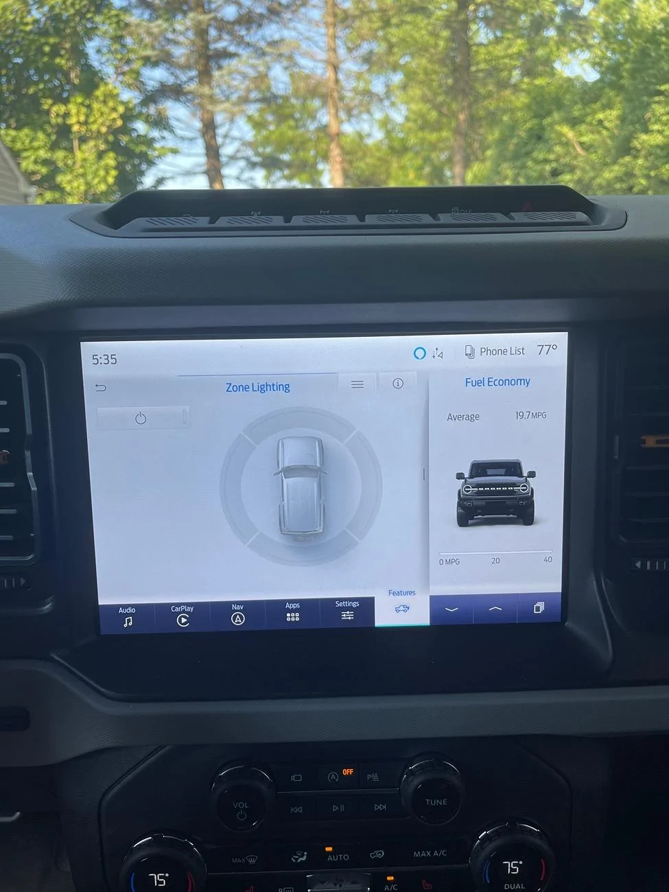 Infotainment Screen Fuel Economy - does the Bronco portrayed represent ...