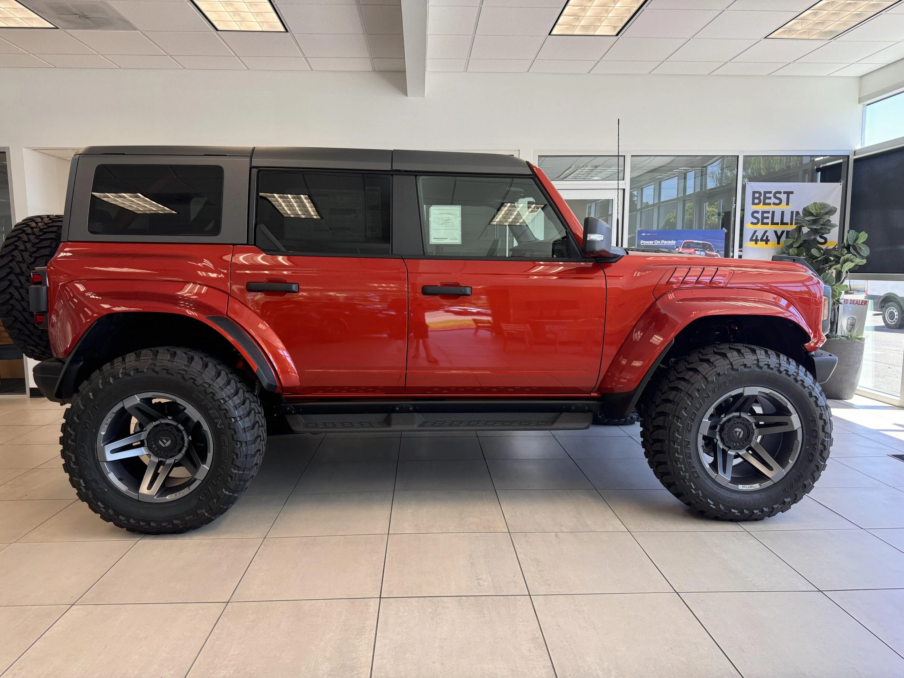 24 Hot Pepper Red | Bronco6G - 2021+ Ford Bronco & Bronco Raptor Forum ...
