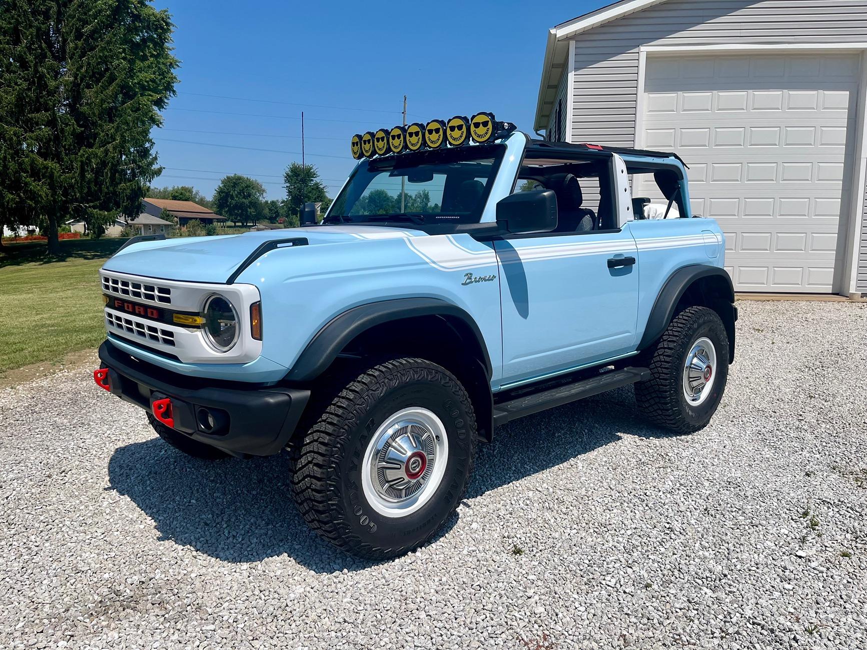 Throwback Thursday! Post those Bronco retro / heritage / classic ...