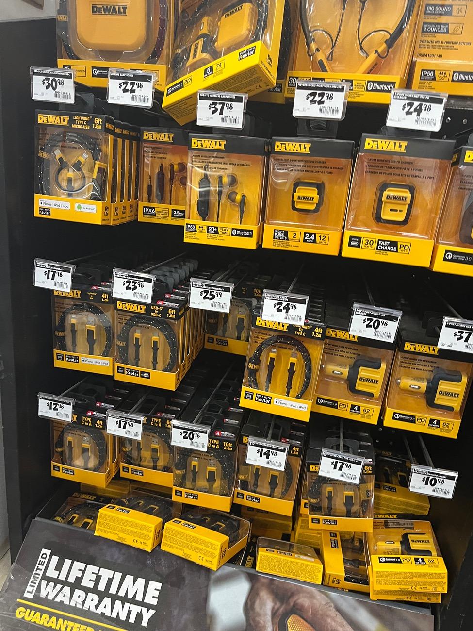 Badlands/DeWalt color matches Badlands interior trim color | Bronco6G ...