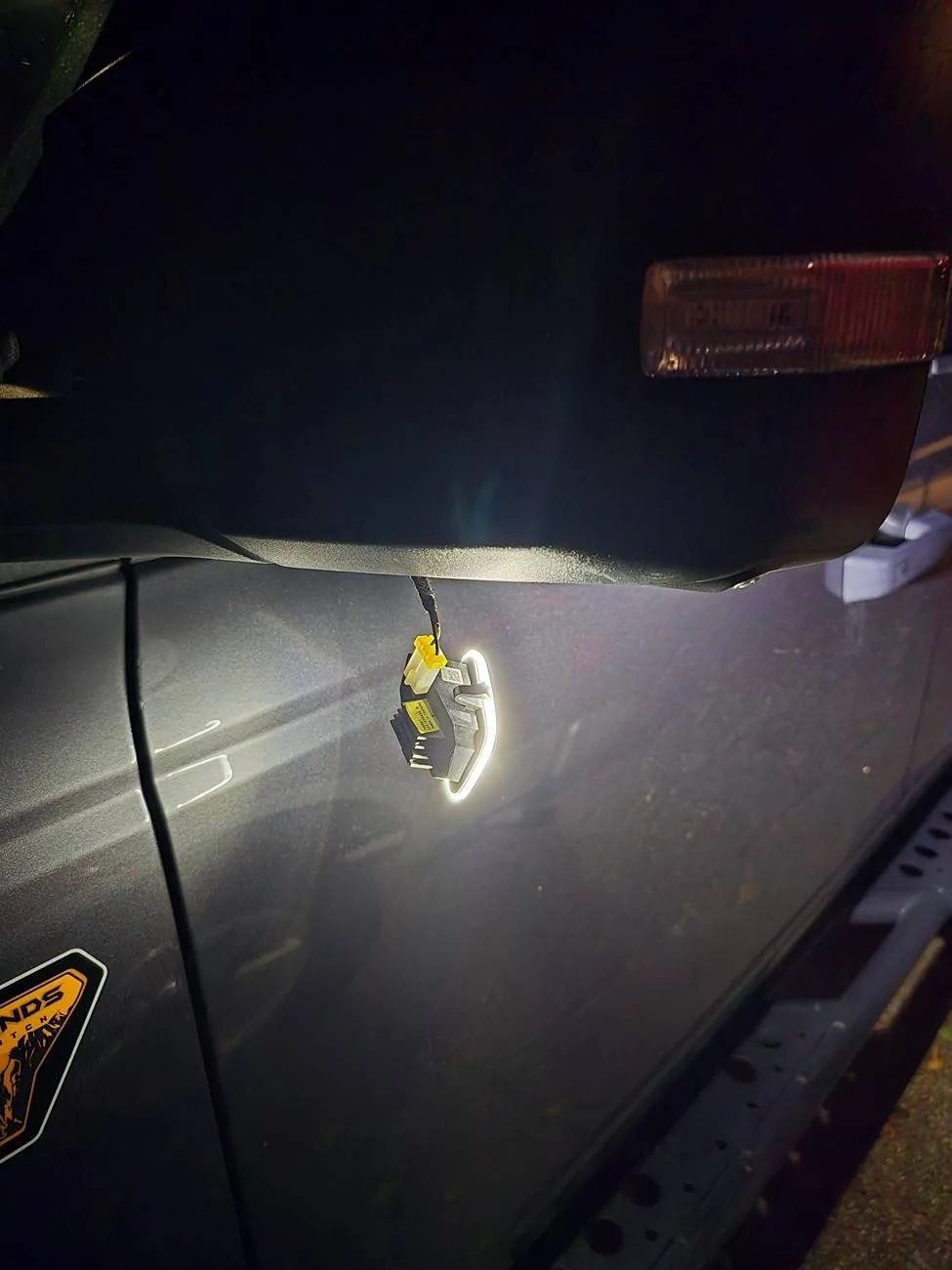 Loose Side Mirror Lights | Bronco6G - 2021+ Ford Bronco & Bronco Raptor ...