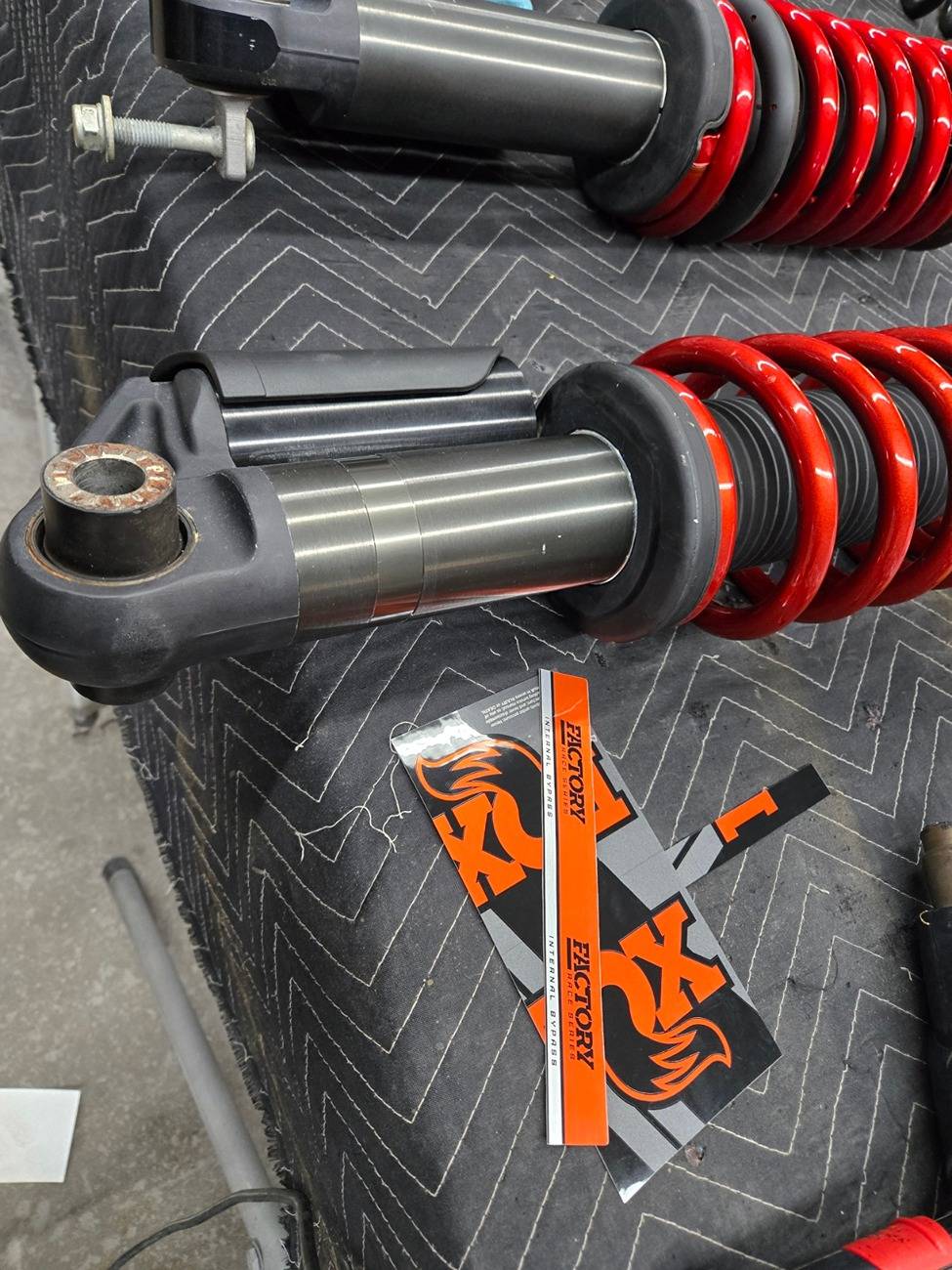 HOSS 3.0 + Eibachs - Springs Powdercoated Fox Orange | Bronco6G - 2021 ...