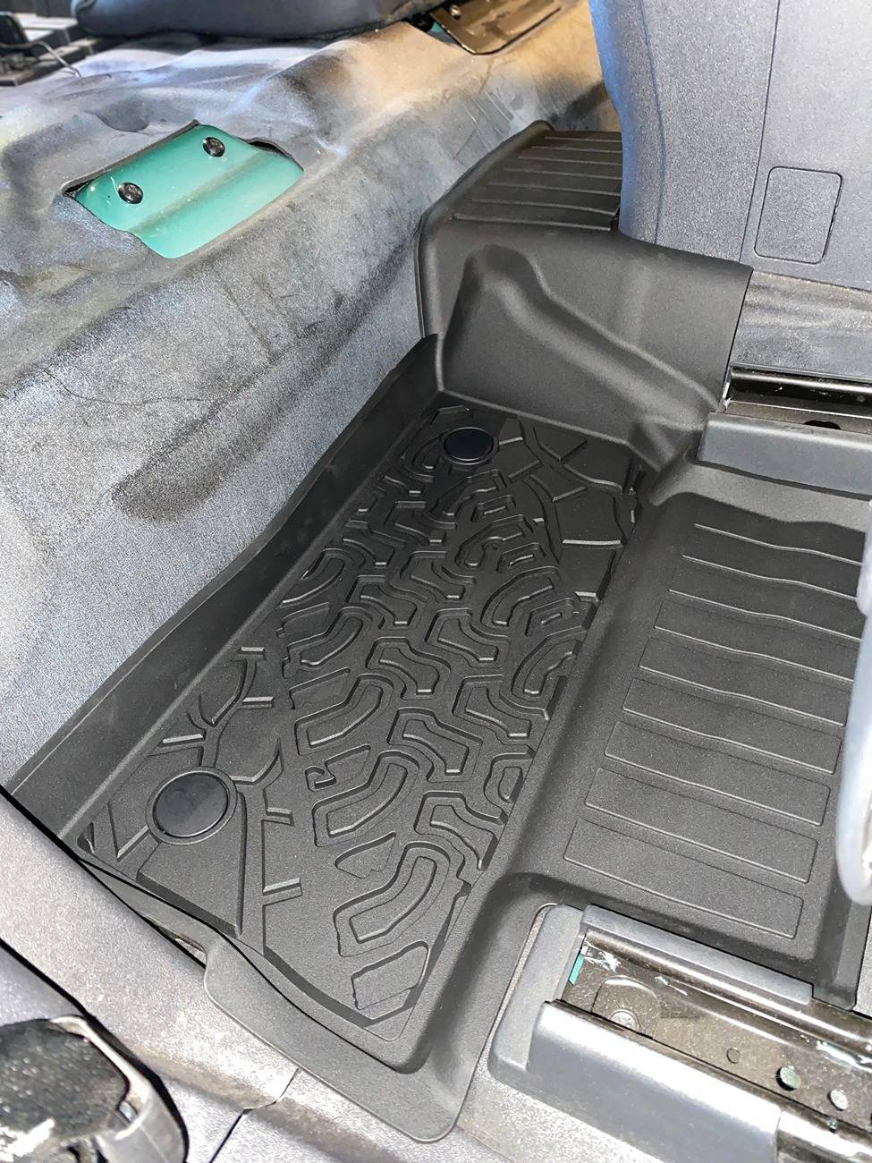 Installed 3W Auto-Life Liners Car Mats | Bronco6G - 2021+ Ford Bronco ...