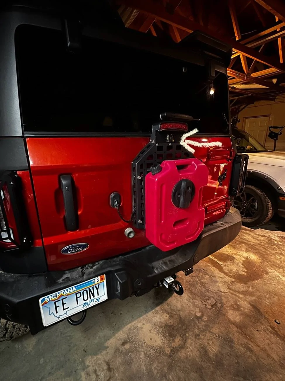Remove Rear Camera Stalk from spare tire carrier | Bronco6G - 2021 ...
