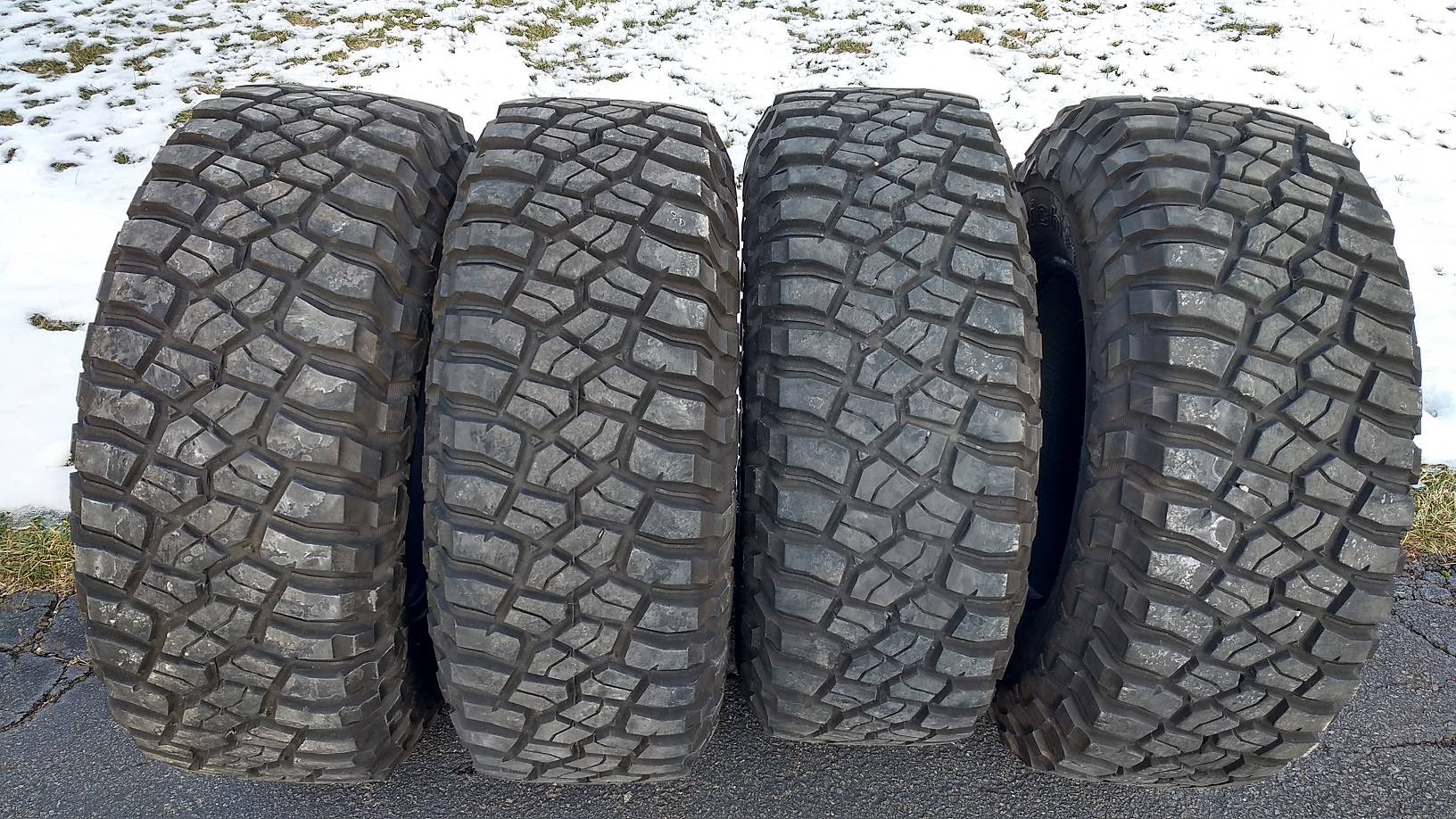 New Jersey - BFG KM3 35x12.5x17 tires (4) $675 | Bronco6G - 2021+ Ford ...