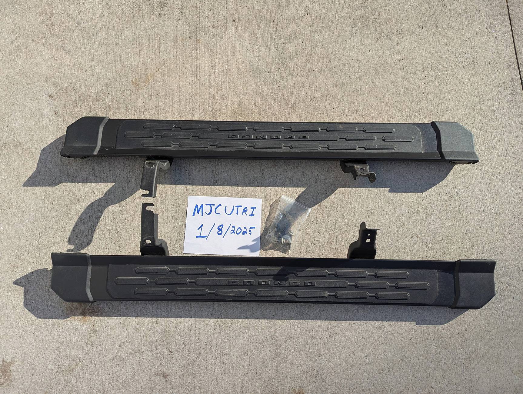 South Carolina - WTS 2Dr OEM Tube Steps M2DZ-16450-AD | Bronco6G - 2021 ...