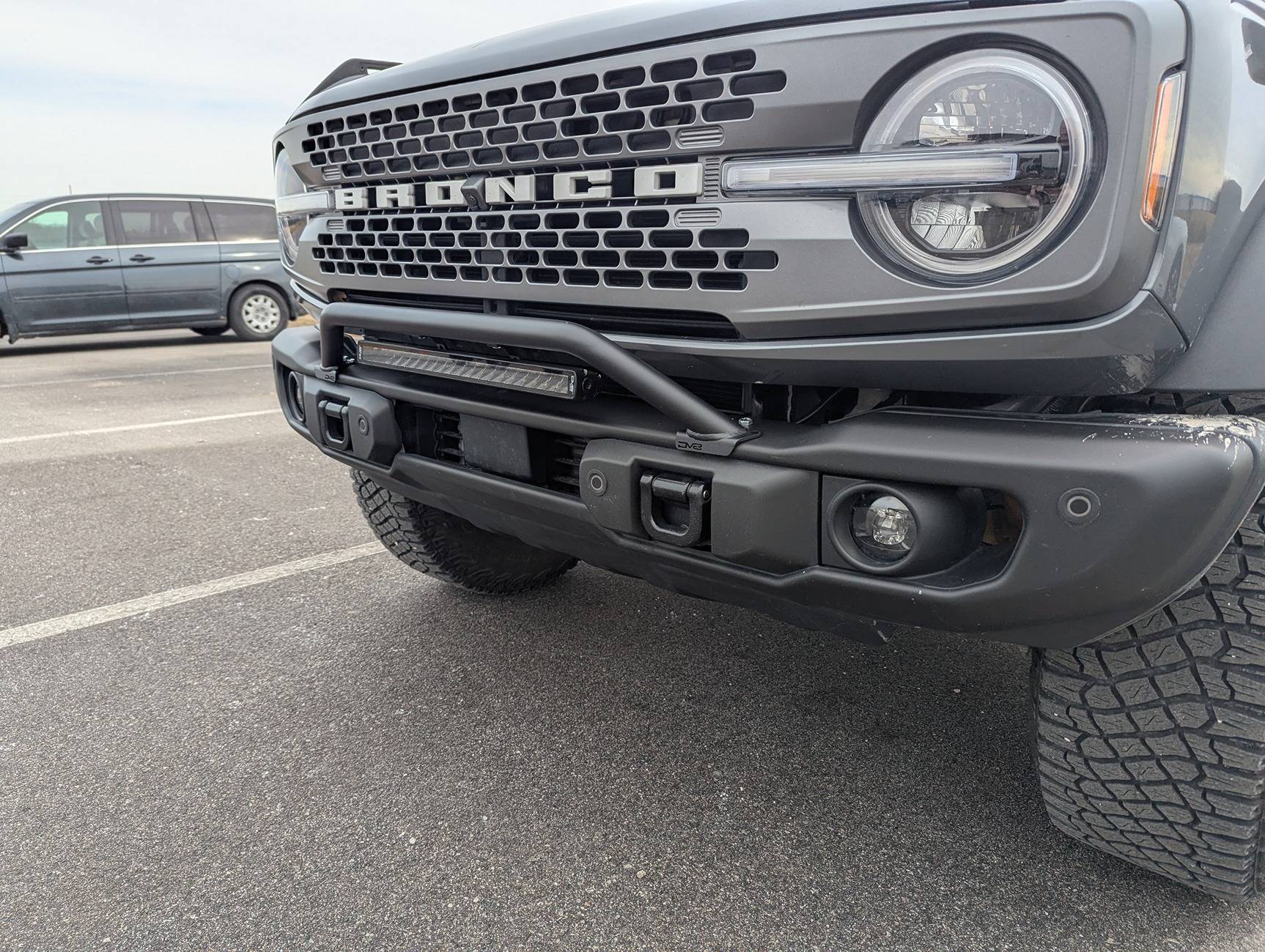 DV8 Offroad Factory Capable Front Bumper Bull Bar | Bronco6G - 2021 ...