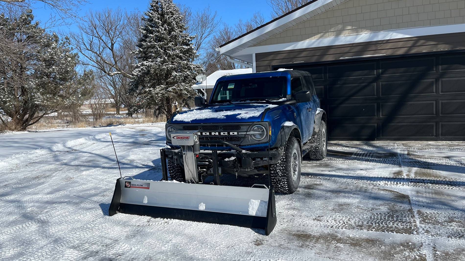 Snow plow, anyone attach one yet? Any reviews? | Page 2 | Bronco6G ...