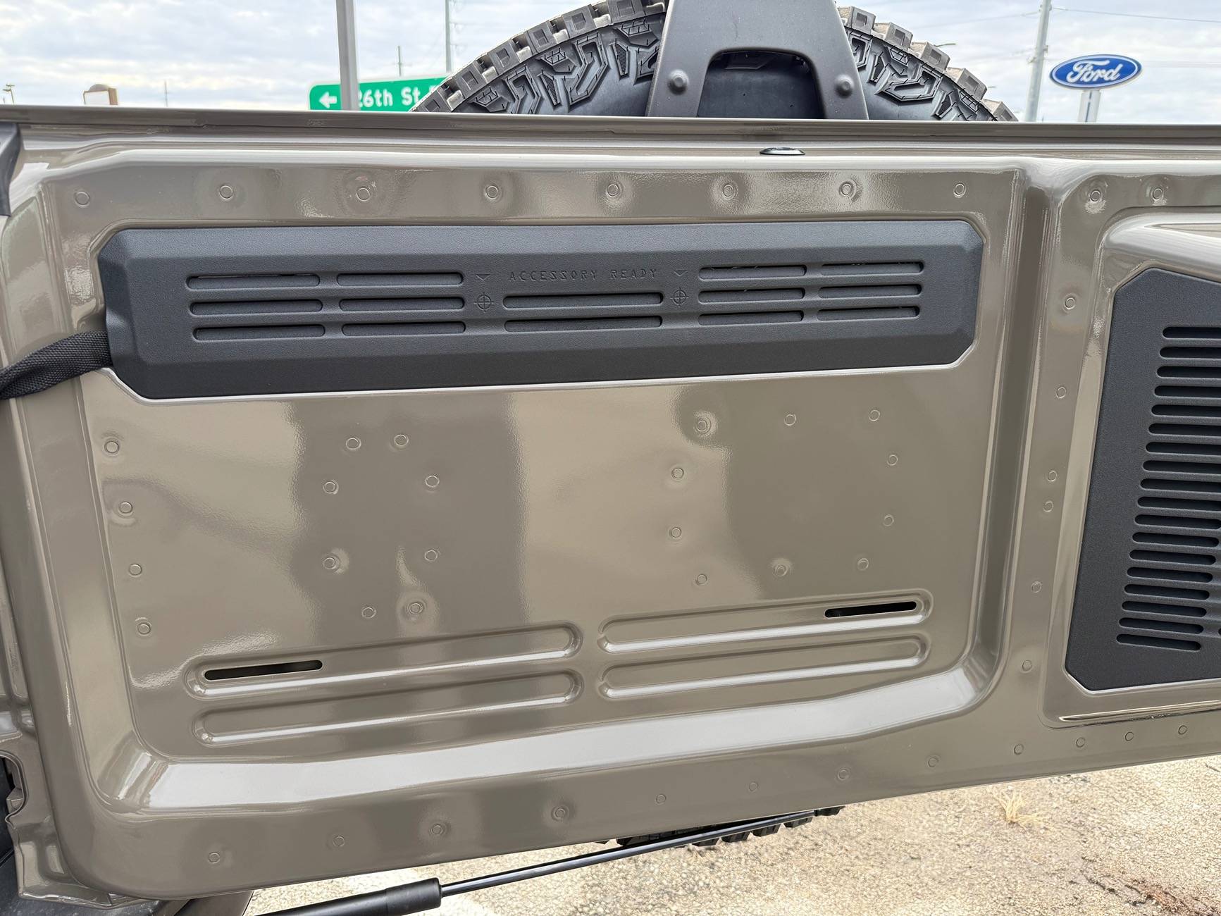 MARSH GRAY Bronco Club | Bronco6G - 2021+ Ford Bronco & Bronco Raptor ...