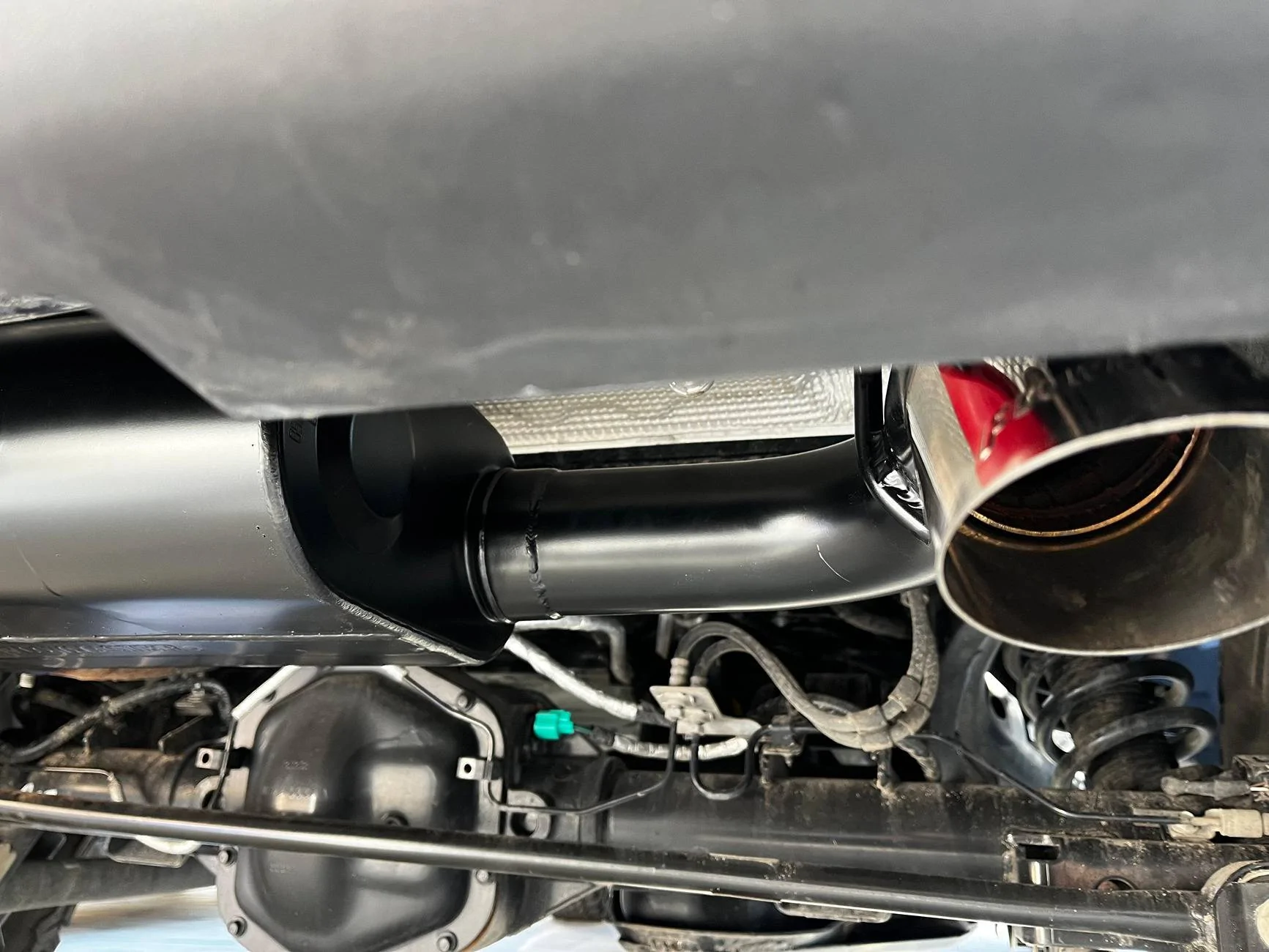 Flowmaster American Thunder Exhaust Installation w/ Sound Clip Video (2 ...