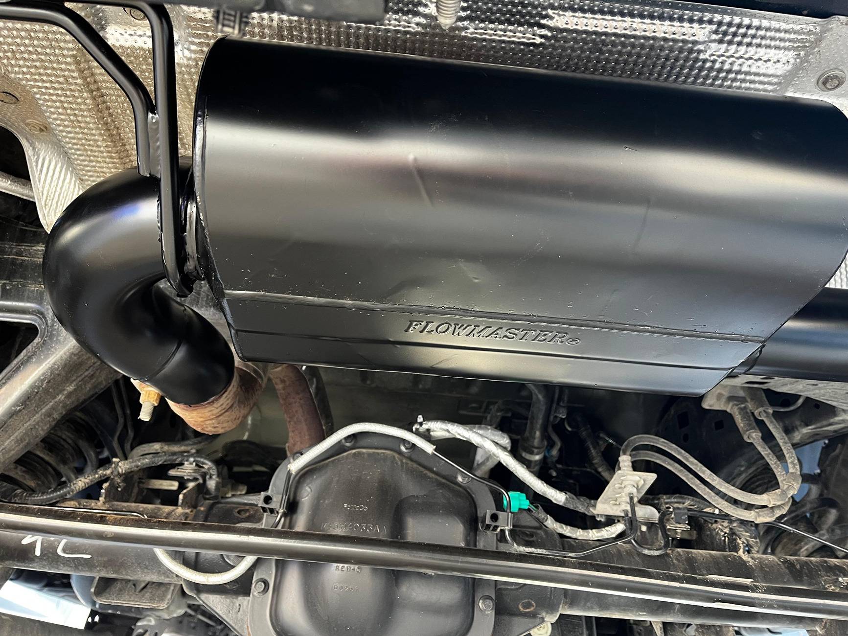 Flowmaster American Thunder Exhaust Installation w/ Sound Clip Video (2 ...