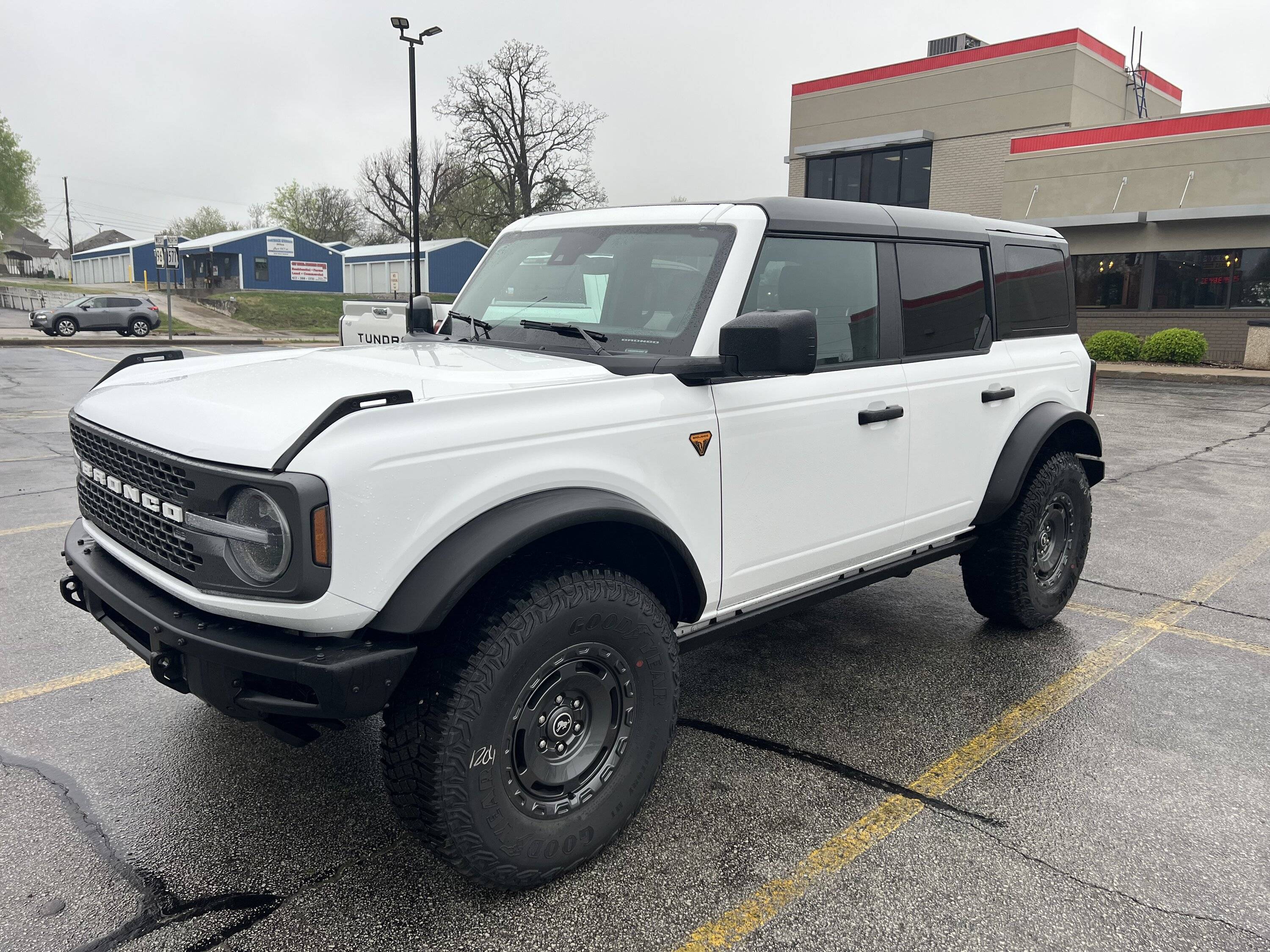 New Oxford White Bronco badlands owner! | Bronco6G - 2021+ Ford Bronco ...