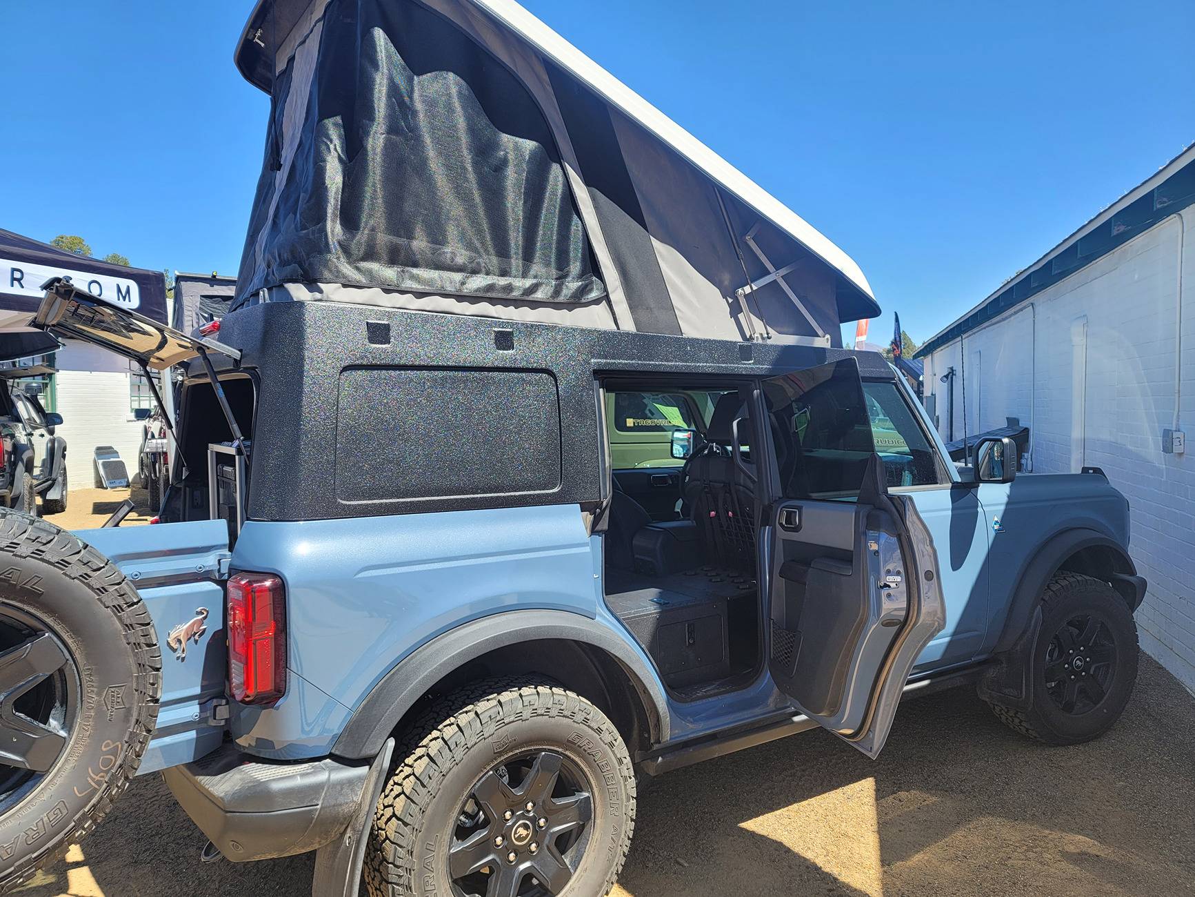 Ursa Minor Camper Top for 2021 Bronco 4 door [B30 Pop Up Camper ...
