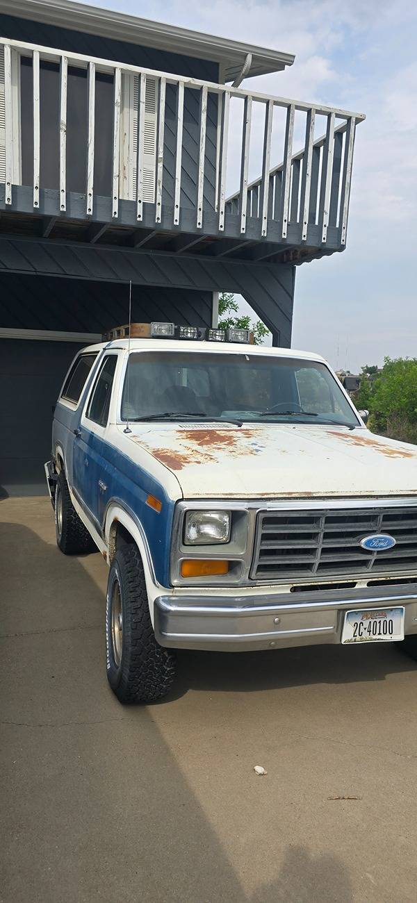 Michael Galvan | In Loving Memory – 1984 Bronco Bullnose 4x4 XLT 351 ...