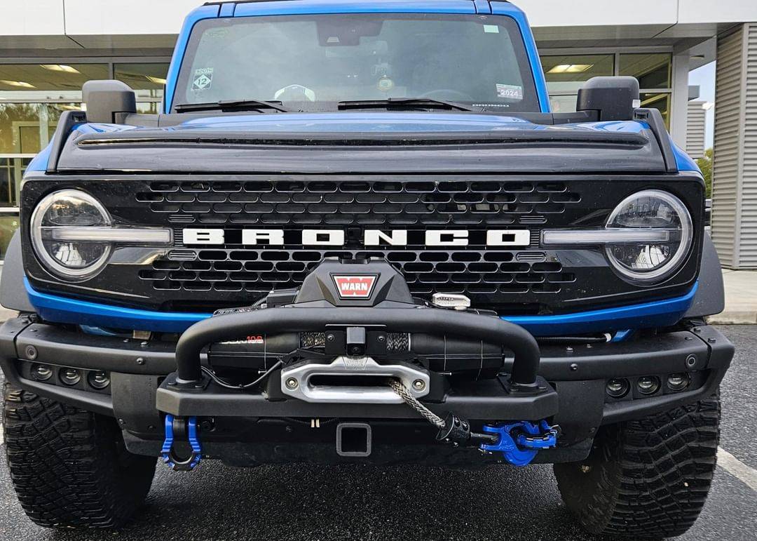 Front hitch w/ standard Black Diamond bumper? | Bronco6G - 2021+ Ford ...