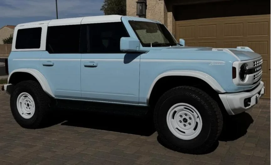 Heritage Fender Paint - match the body or white top? | Bronco6G - 2021 ...