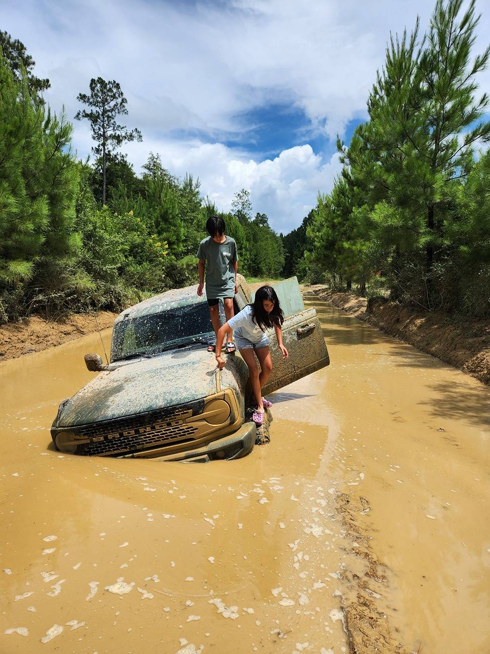 Mudding + improper engin oilnusage. | Bronco6G - 2021+ Ford Bronco ...