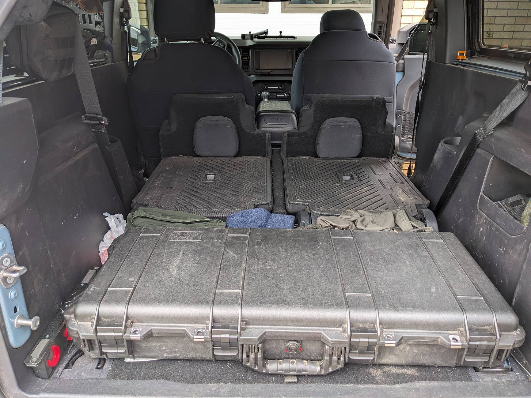 D-Pillar Storage for Bronco Branded Roll-Up Tool Set? | Bronco6G - 2021 ...