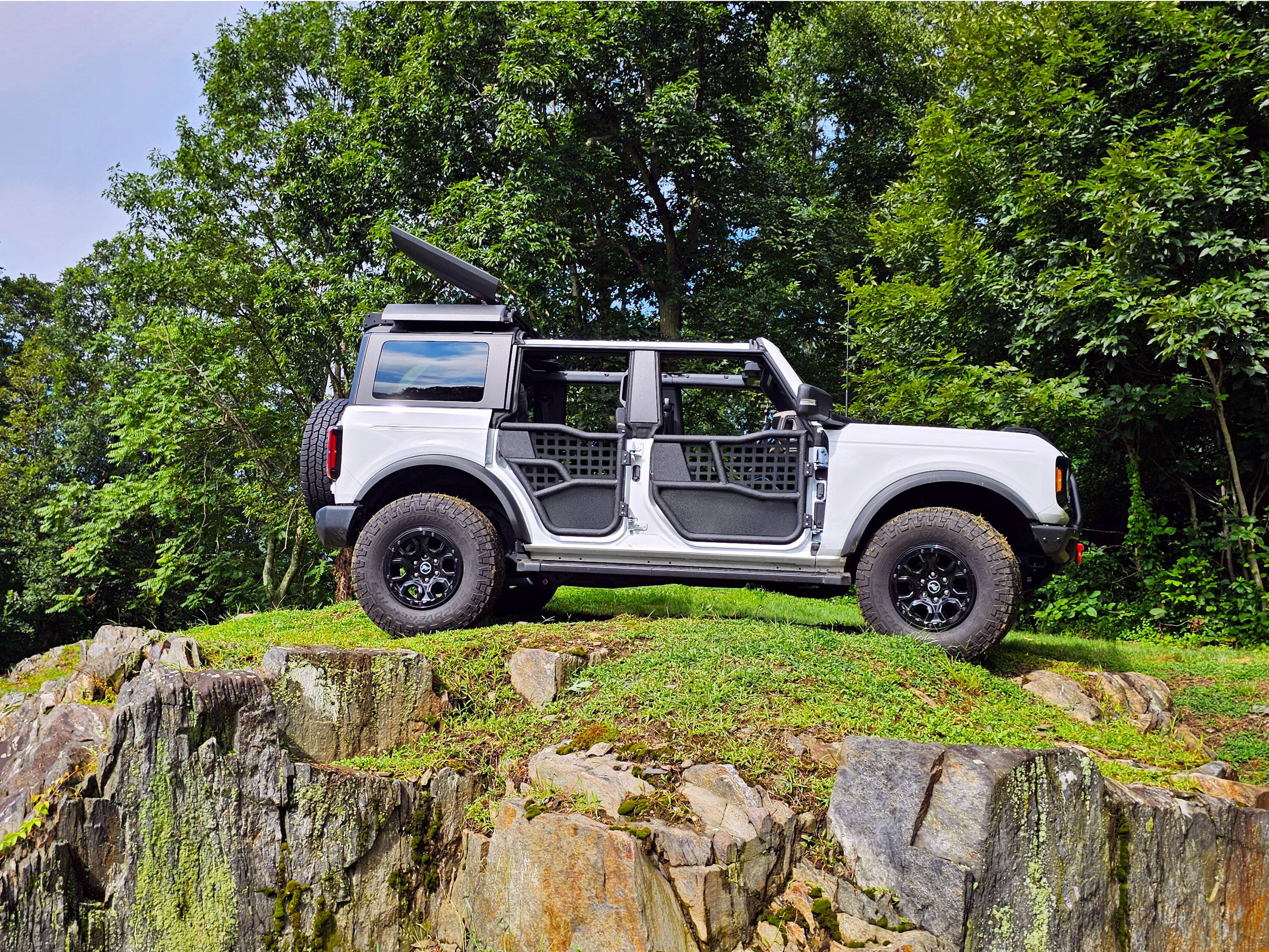 EZ 4x4 --- EZ Flip Top & Roof Rack System Giveaway | Bronco6G - 2021 ...