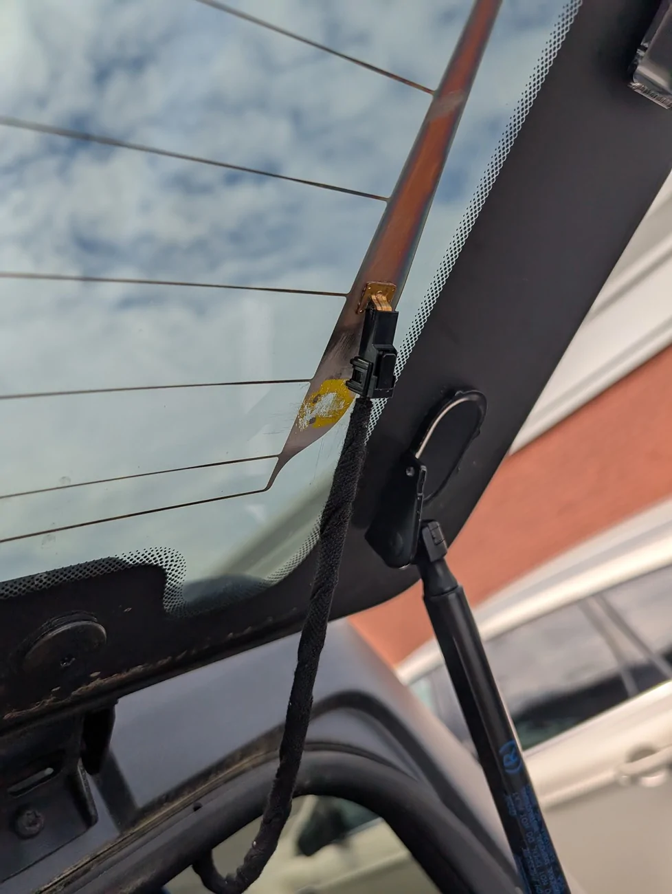 Rear window defrost wire detachment | Bronco6G - 2021+ Ford Bronco ...