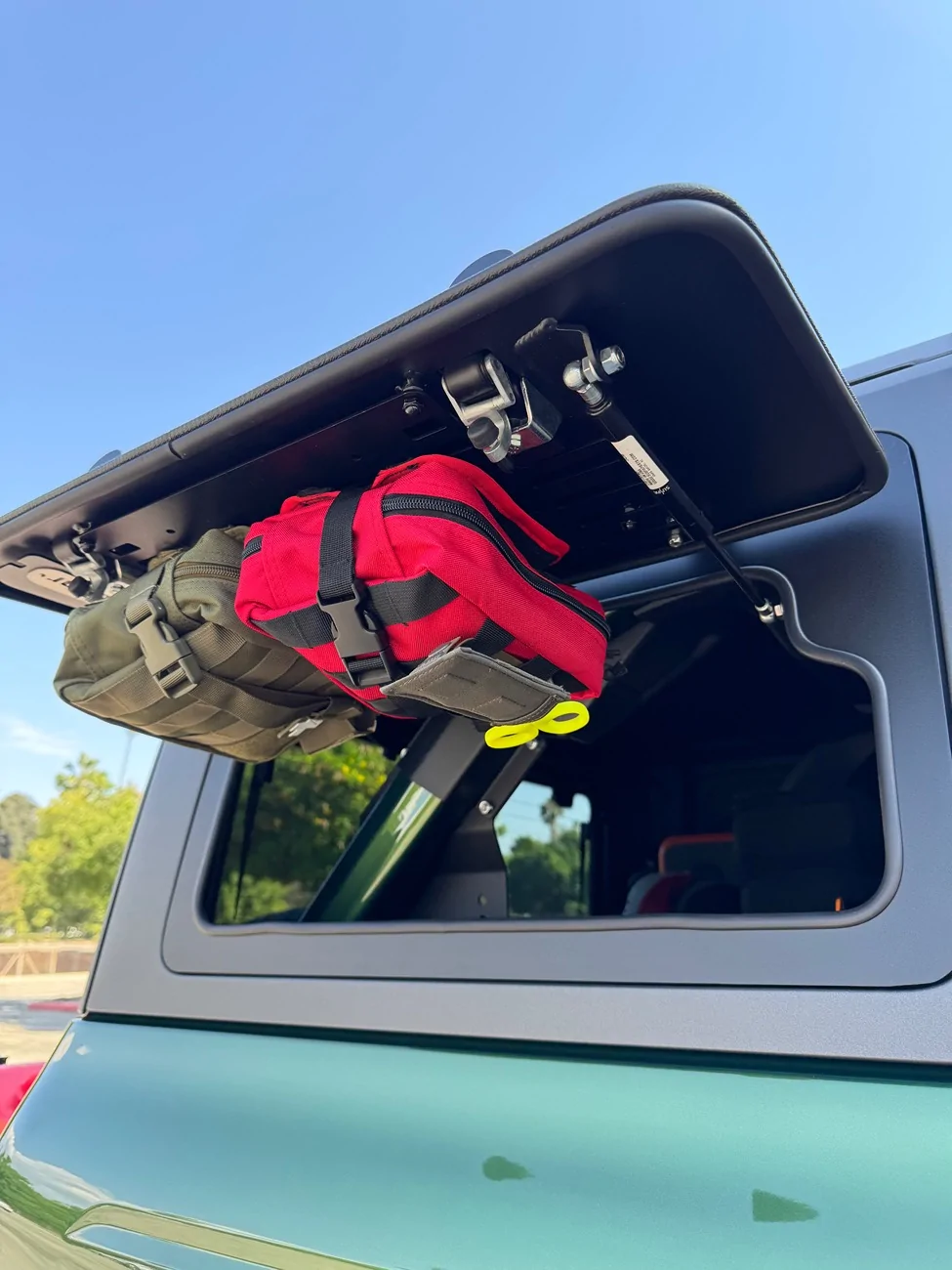 Where do you stow your recovery gear? | Page 4 | Bronco6G - 2021+ Ford ...