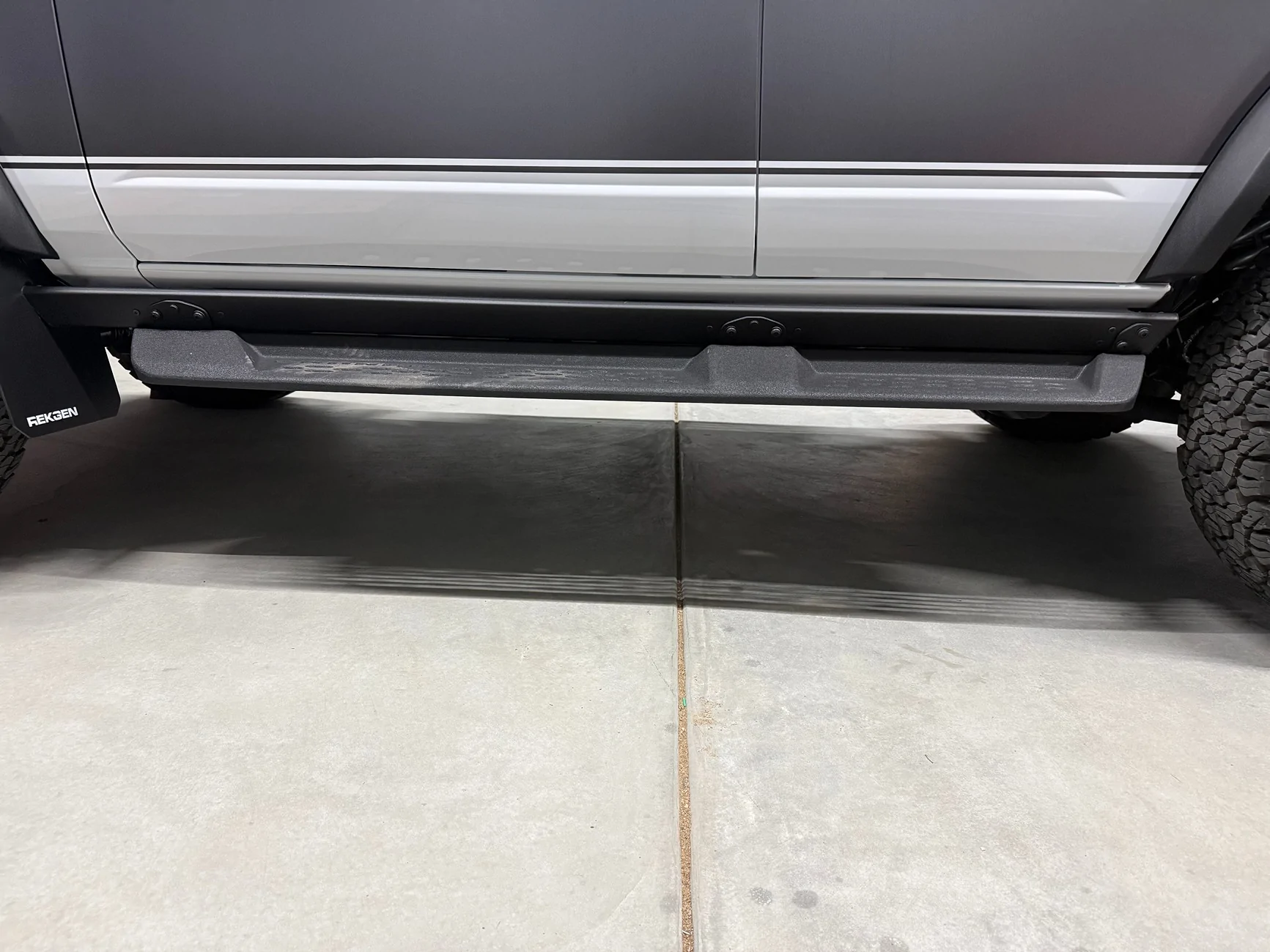 California - 2025 OEM Raptor Style Sliders+Steps | Bronco6G - 2021 ...