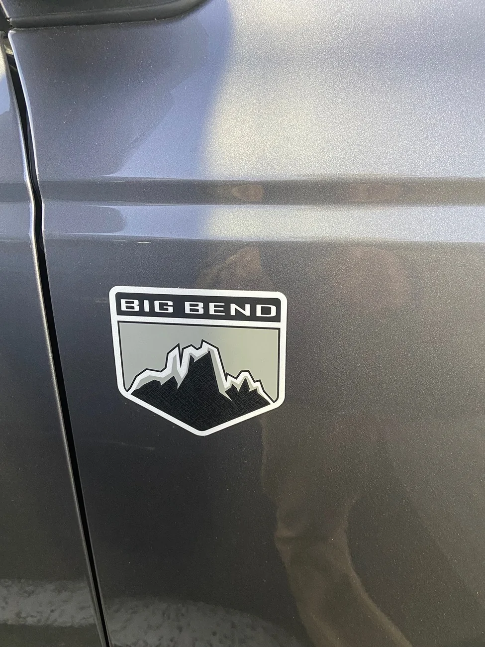 Model sticker placement on front fenders | Bronco6G - 2021+ Ford Bronco ...