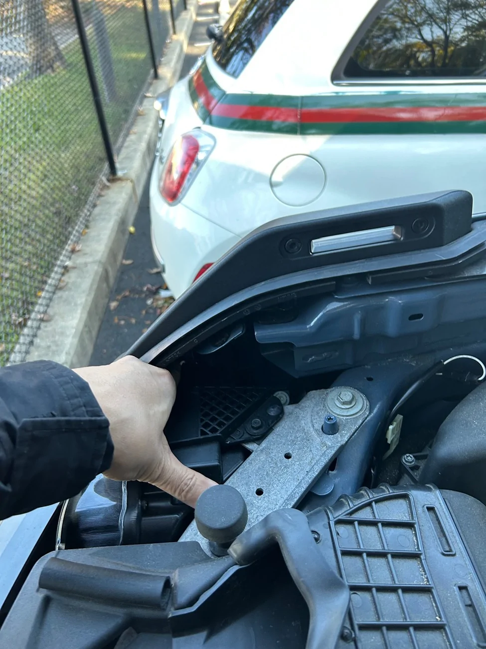 Bent bracket for grill - doesn’t seem to be fixable | Bronco6G - 2021 ...