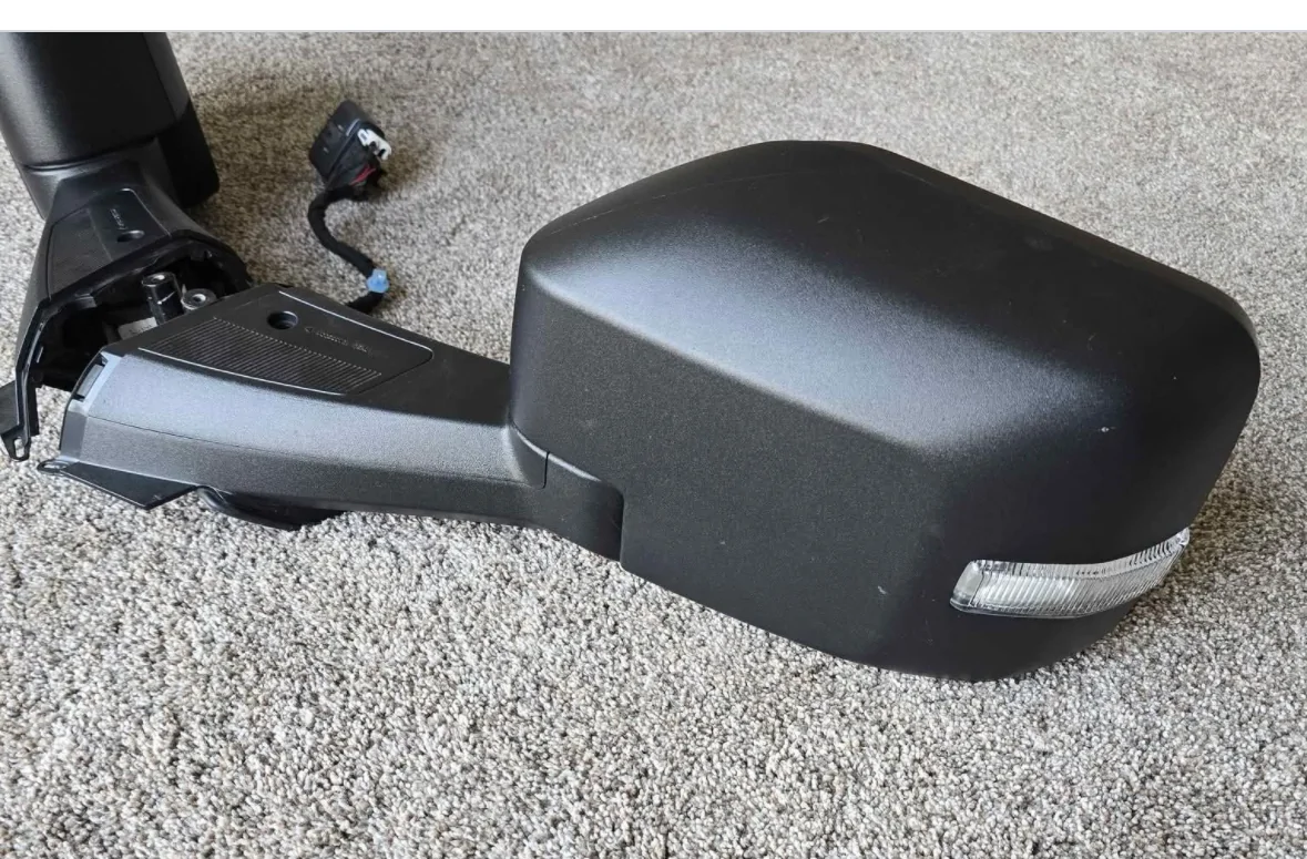 Possible to upgrade Big Bend side mirrors w OEM side mirrors w/light ...