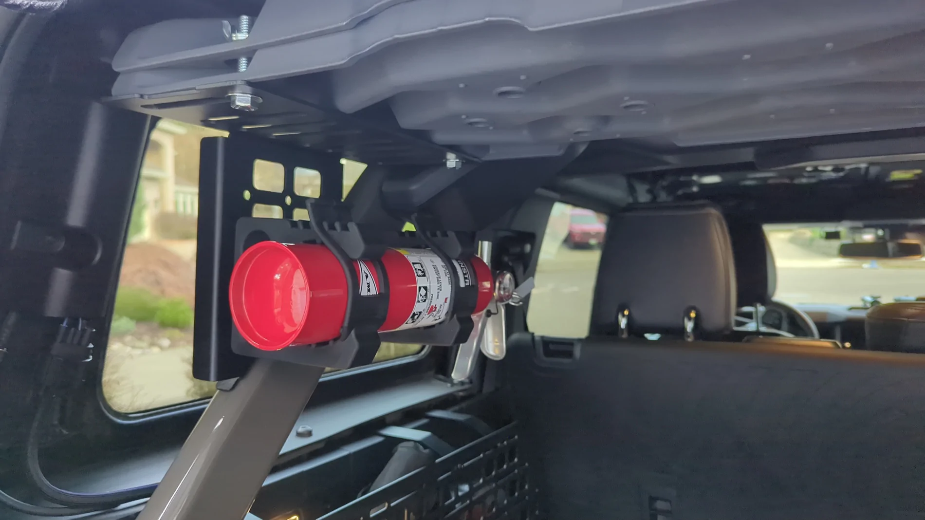 Fire Extinguisher Mounting in the Bronco - Show Your Installs | Page 15 ...