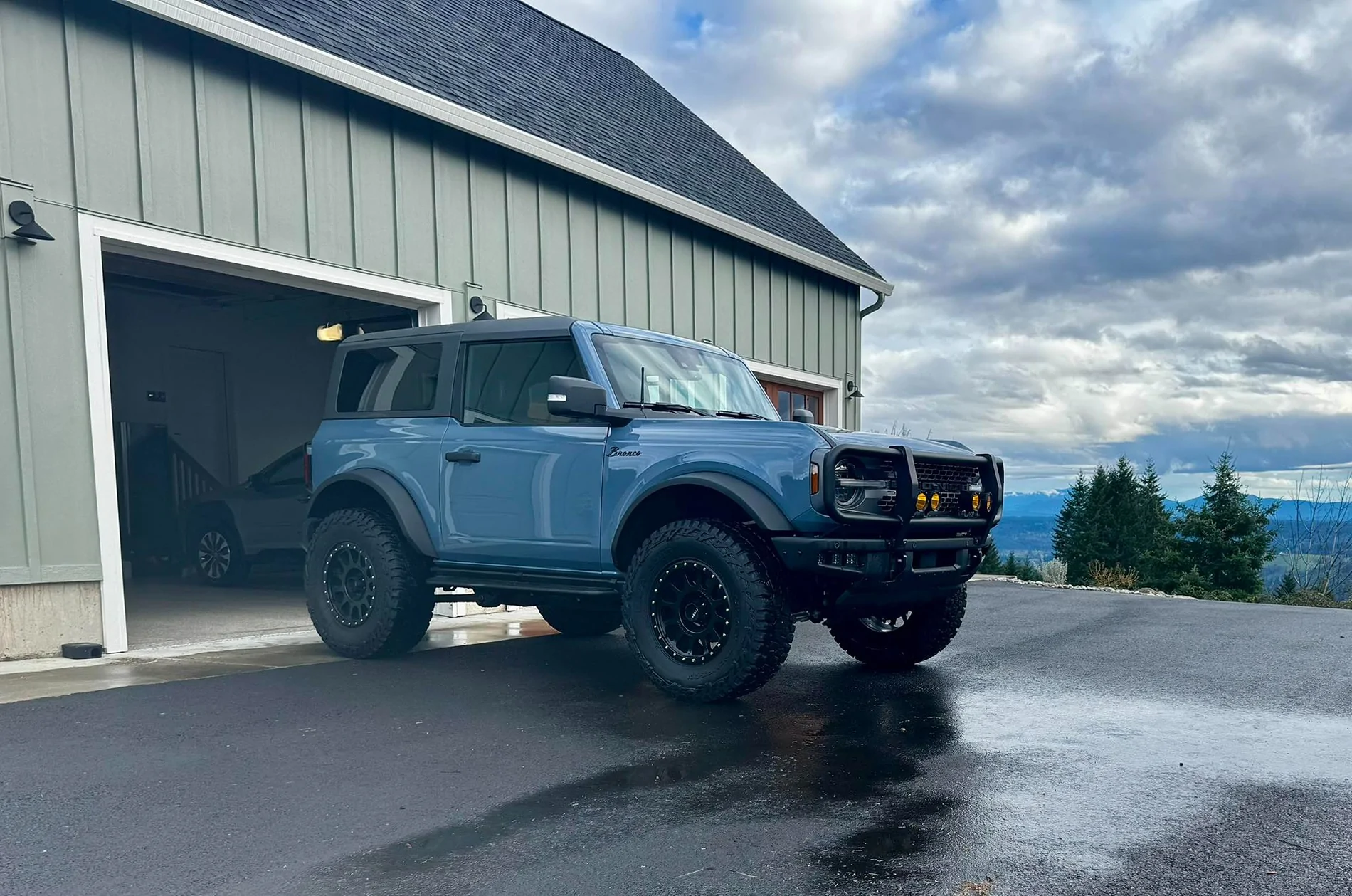 AZURE GRAY METALLIC Bronco Club | Page 39 | Bronco6G - 2021+ Ford ...