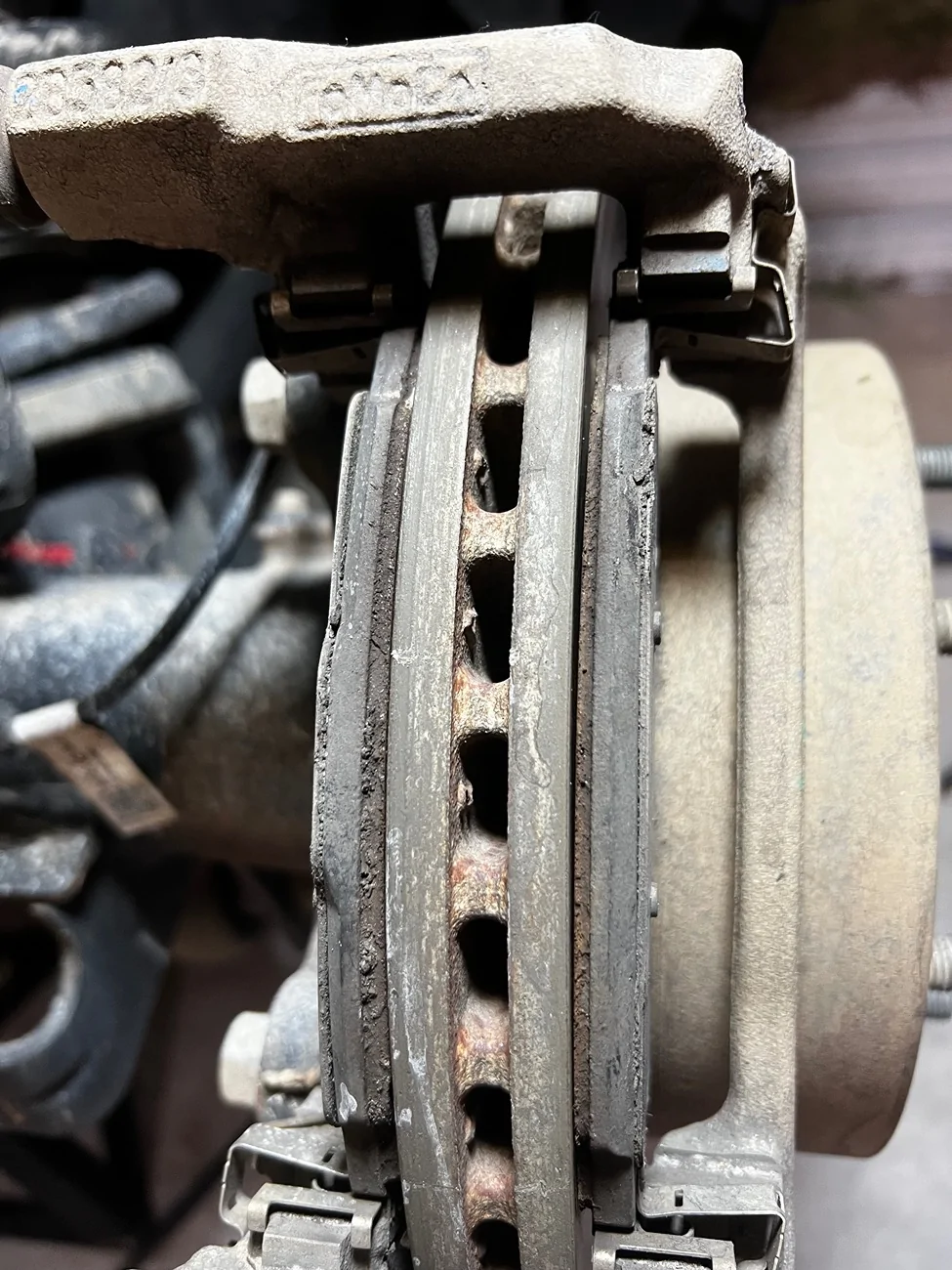 2.3 rear brake pad change how to ‘21 to ‘24 models. | Bronco6G - 2021 ...