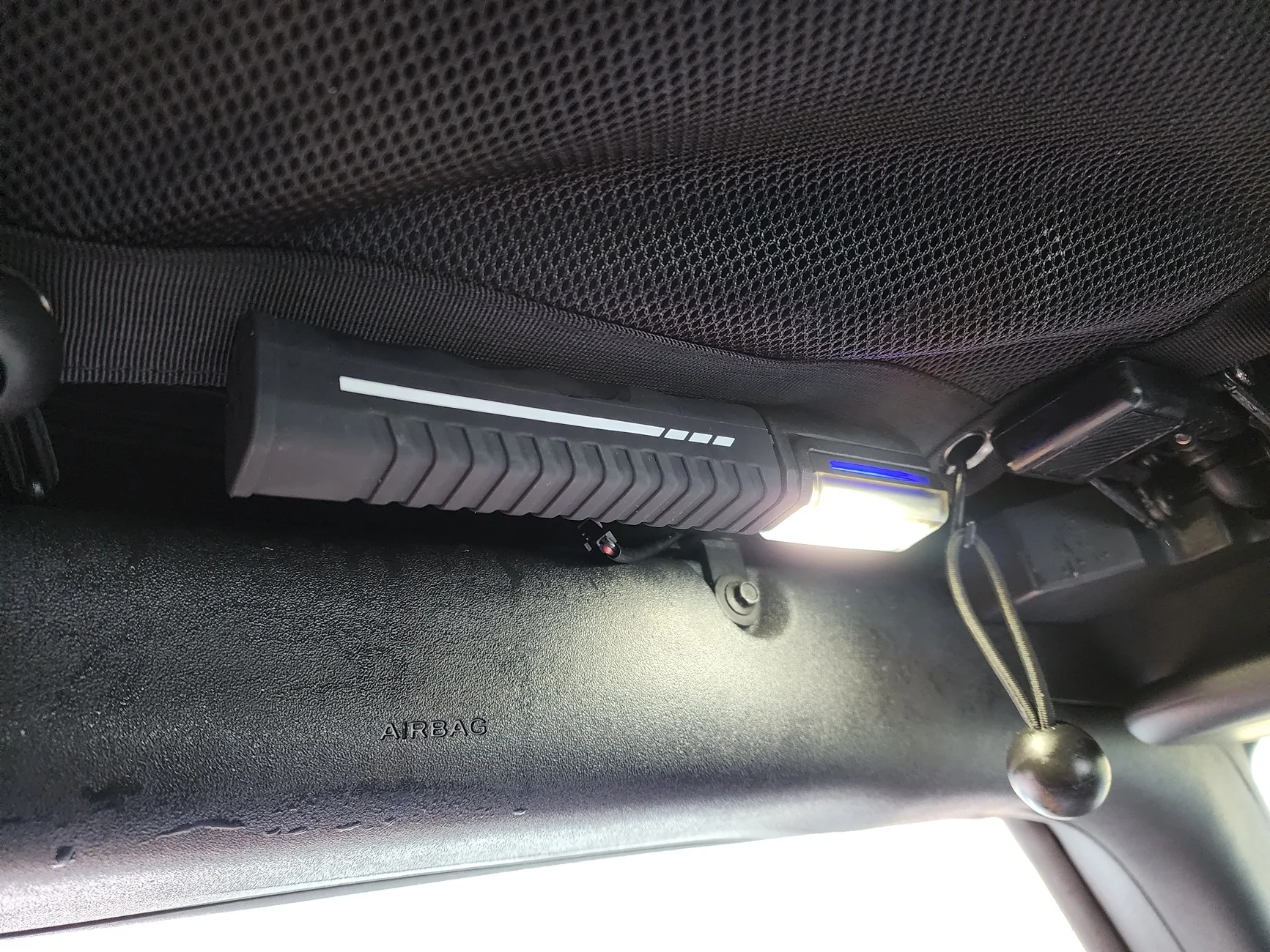 The new generation [enhanced version] Grab Handles with integrated ...