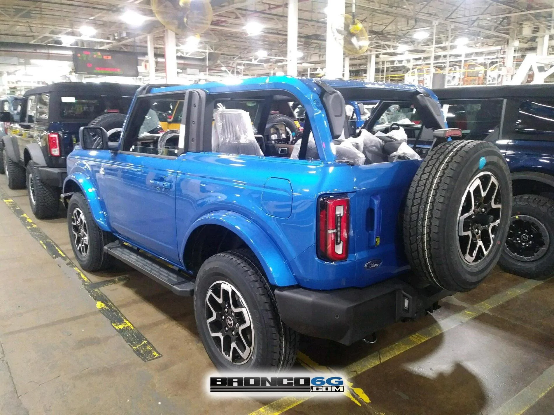 📸 First VELOCITY BLUE Broncos (and vs Lightning Blue) -- From the ...