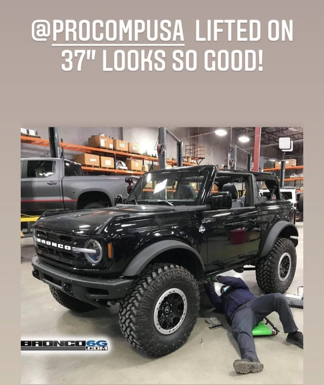 📷 Factory: Navy / Gray Cloth Seats + Antimatter Blue Base Sasquatch 4 ...